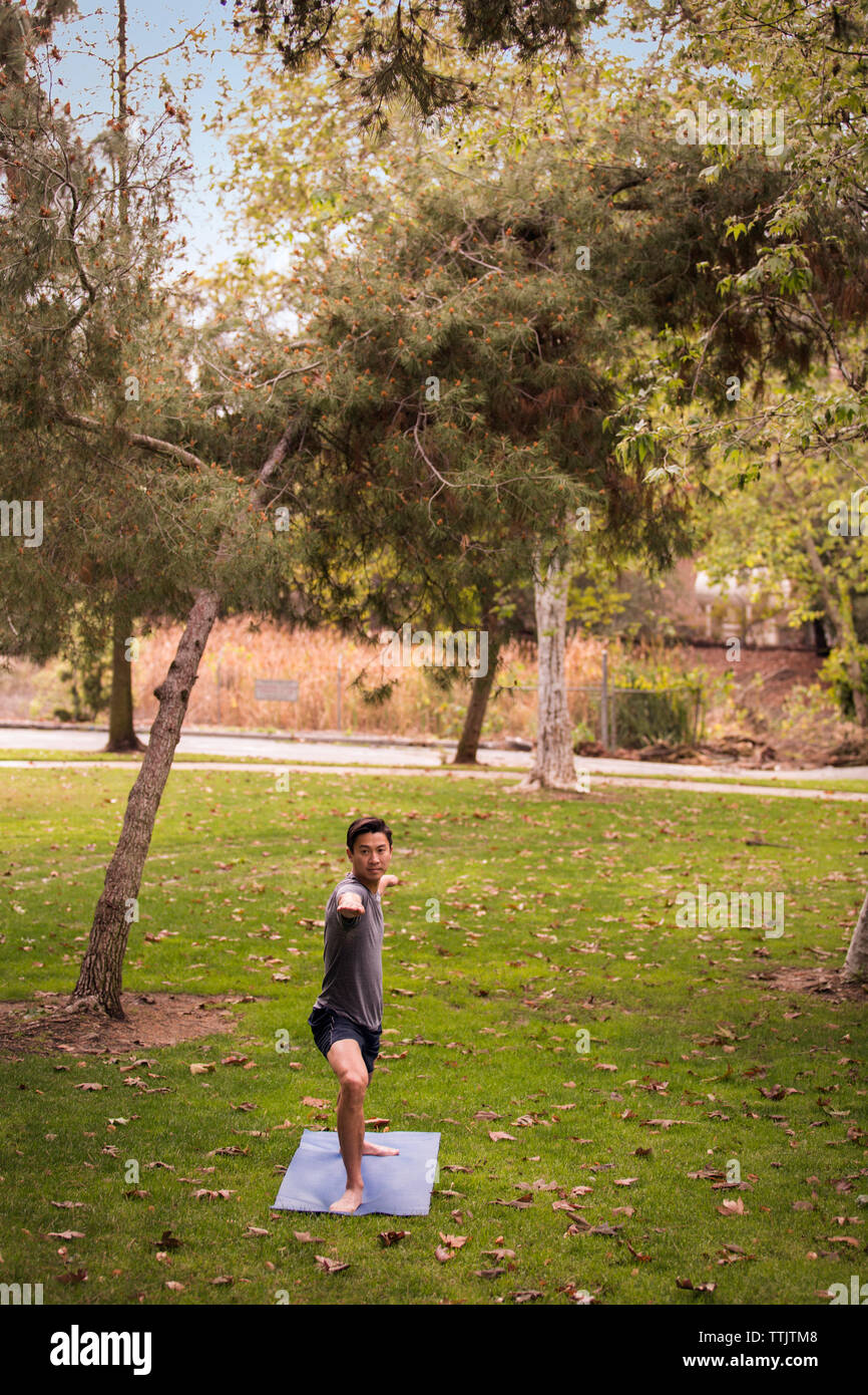 Warrior athlete hi-res stock photography and images - Alamy