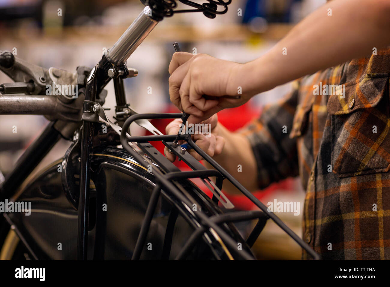 Fixing nut hi-res stock photography and images - Alamy