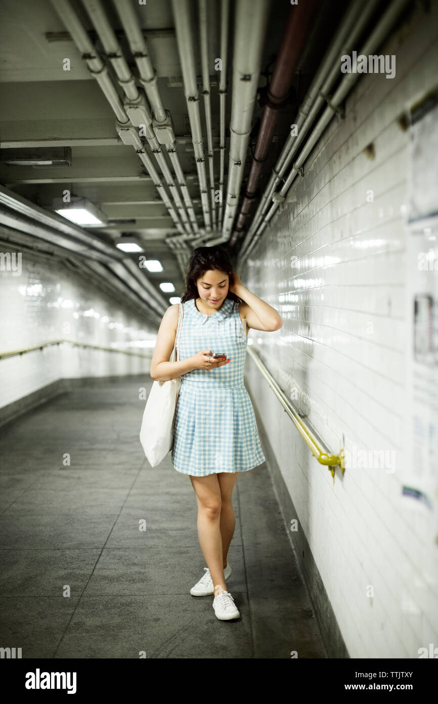 Indian subway hi-res stock photography and images - Alamy