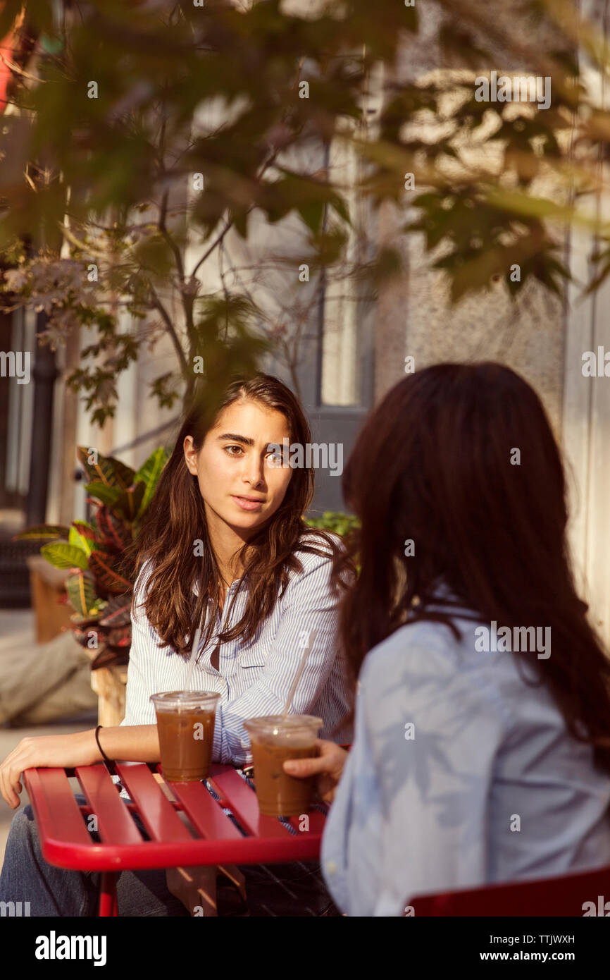 Cold bonding hi-res stock photography and images - Alamy