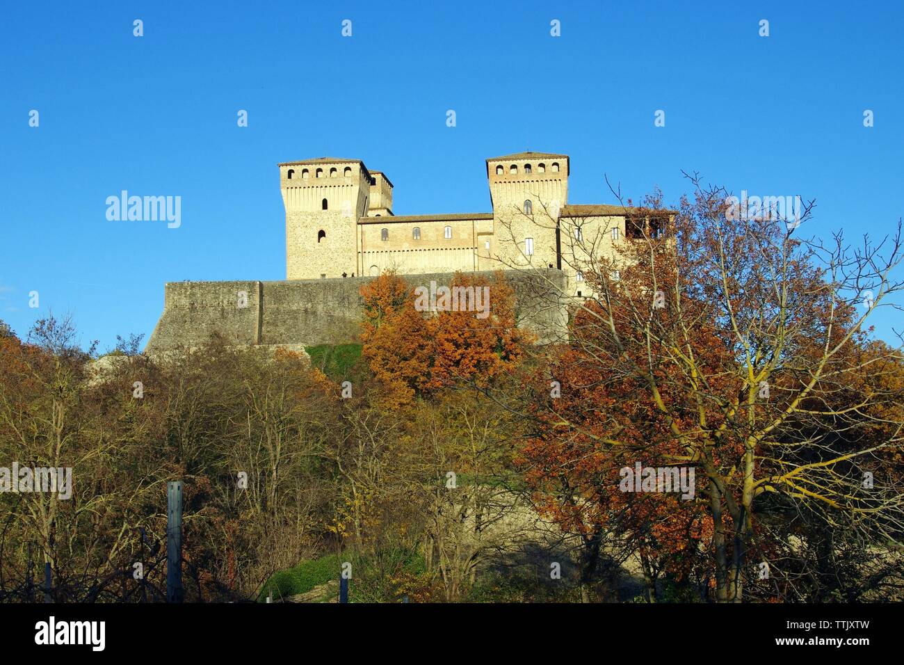 Castle of Torrechiara in Langhirano Stock Photo - Alamy