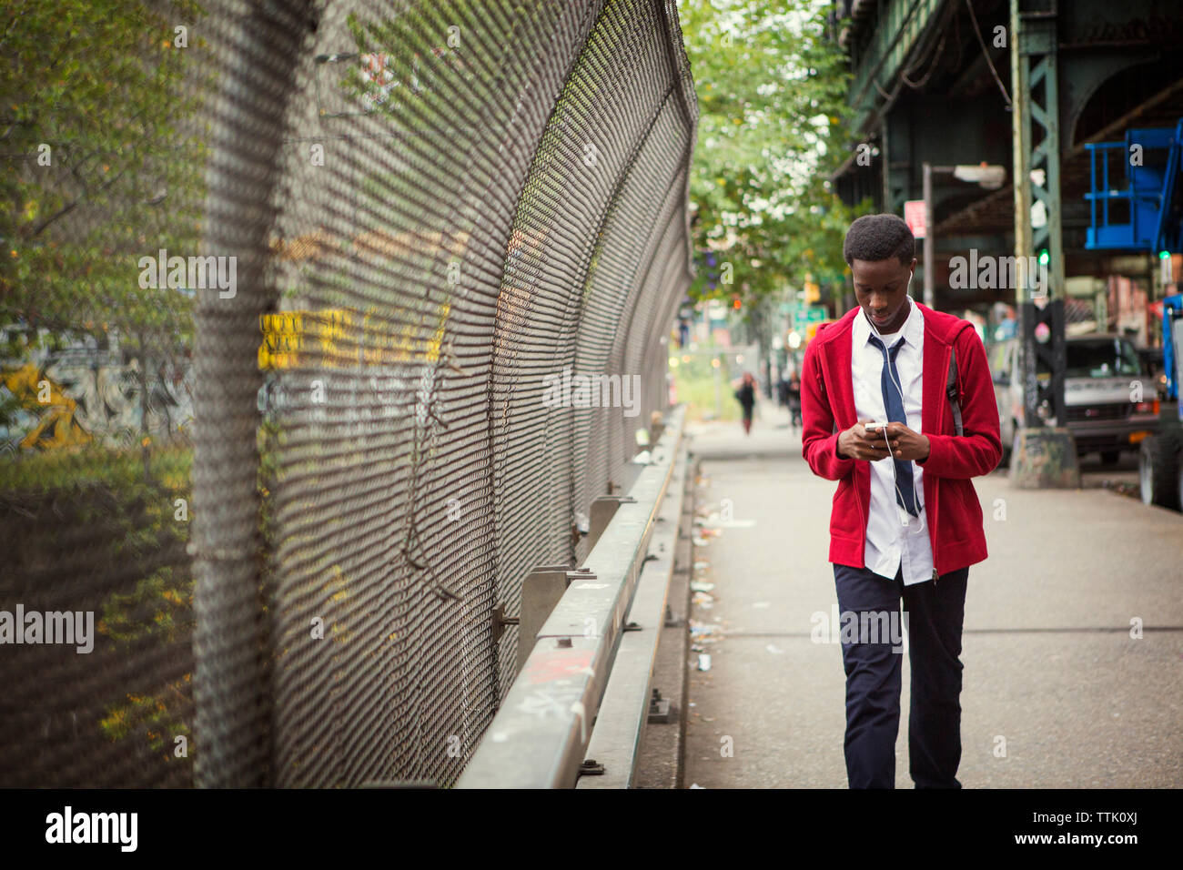Boy school uniform 14 years hi-res stock photography and images - Alamy