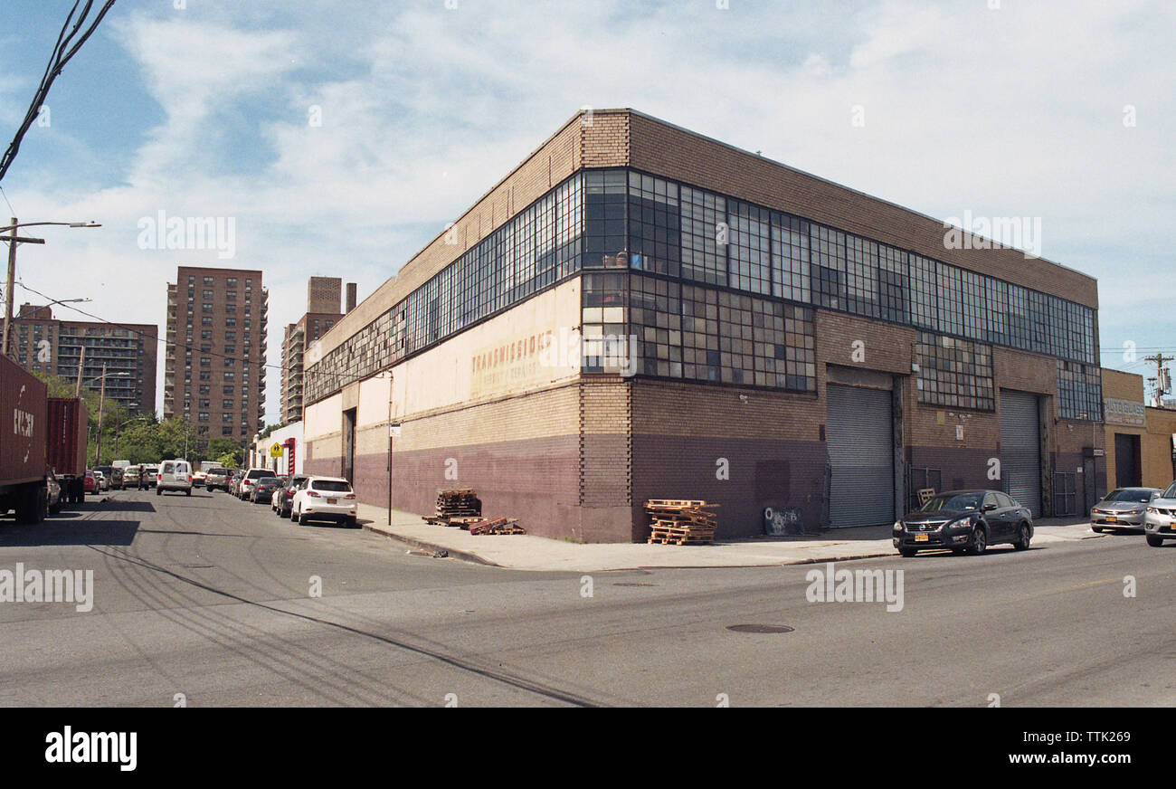 Desolate neighborhood hi-res stock photography and images - Alamy