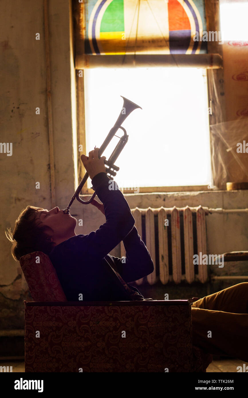 Man playing trumpet hi-res stock photography and images - Alamy