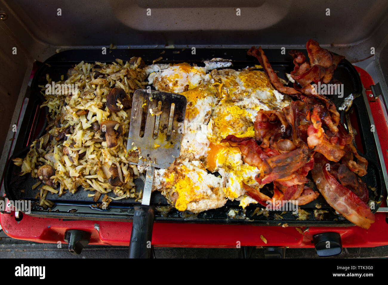 Food cooking hi-res stock photography and images - Alamy