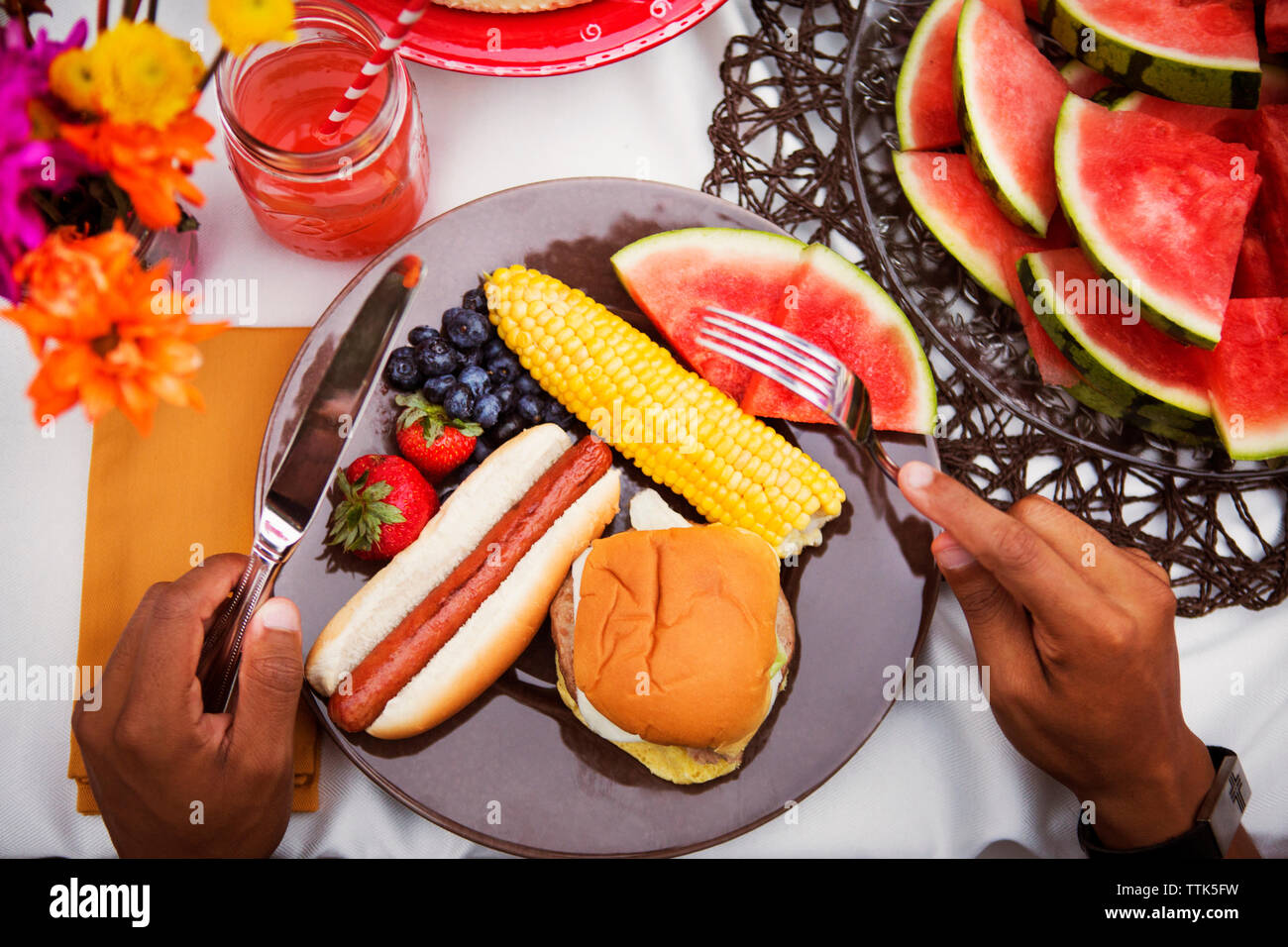 Perspective view and table hi-res stock photography and images - Alamy