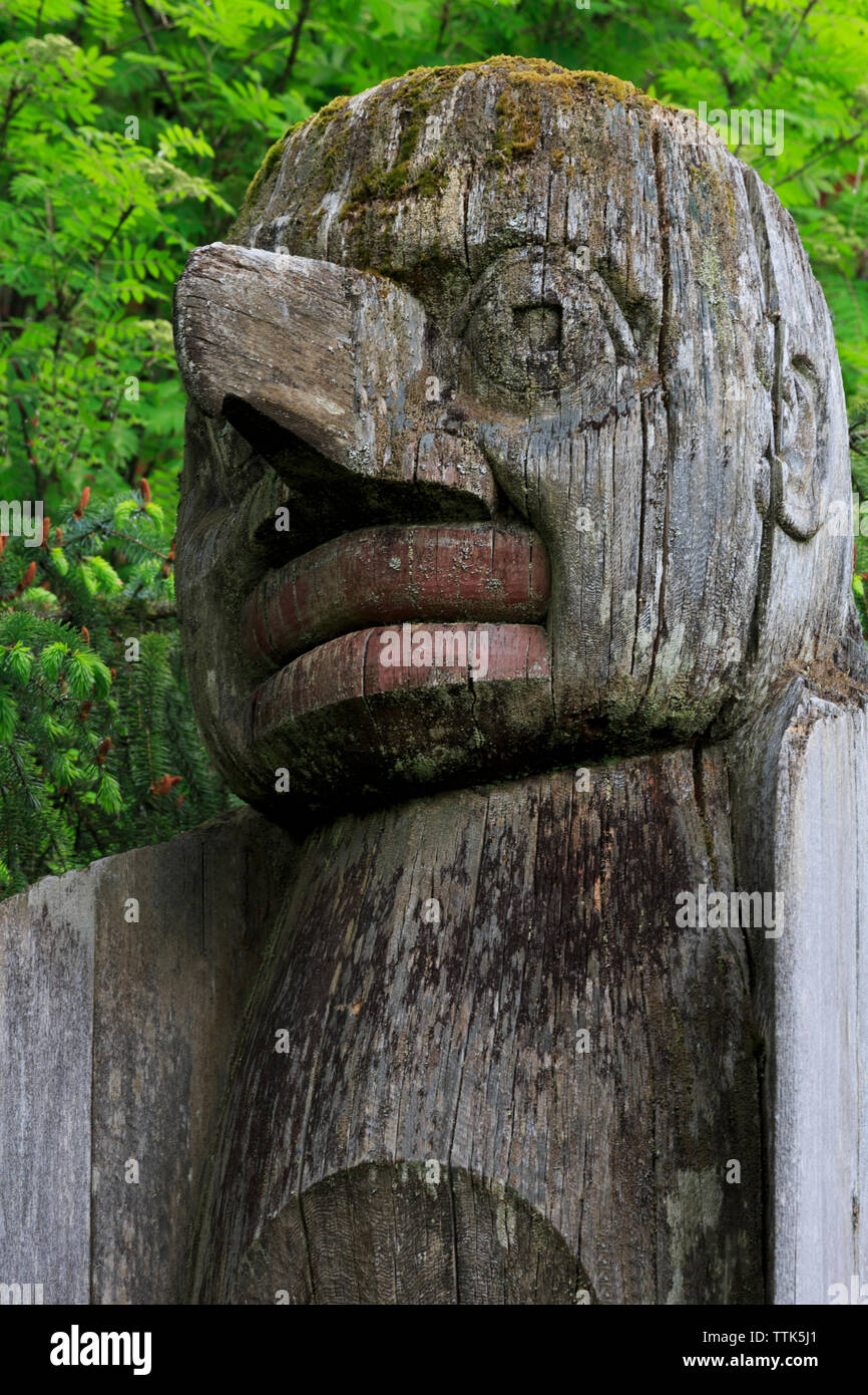 Totem park hi-res stock photography and images - Alamy