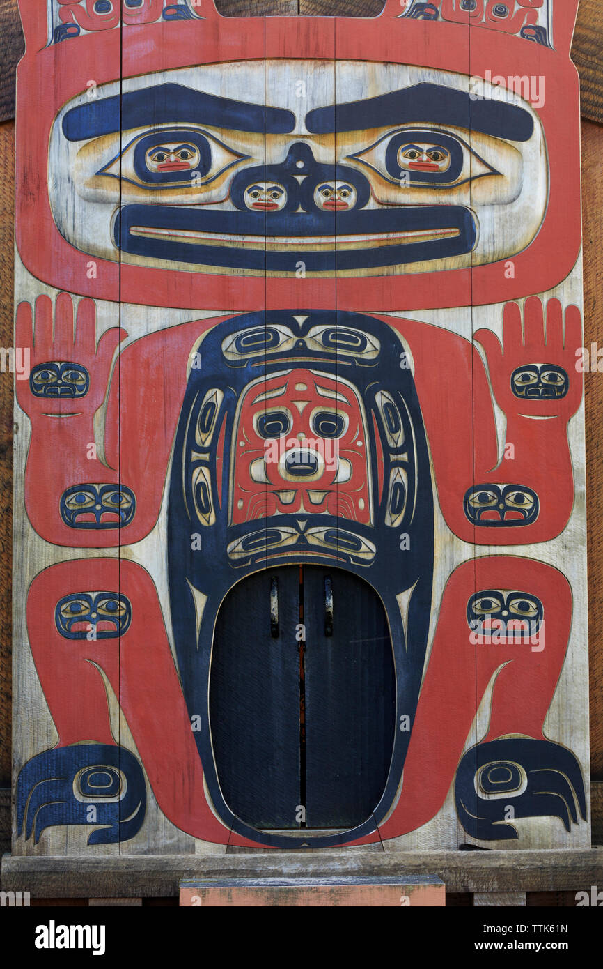 Chief shakes island hi-res stock photography and images - Alamy