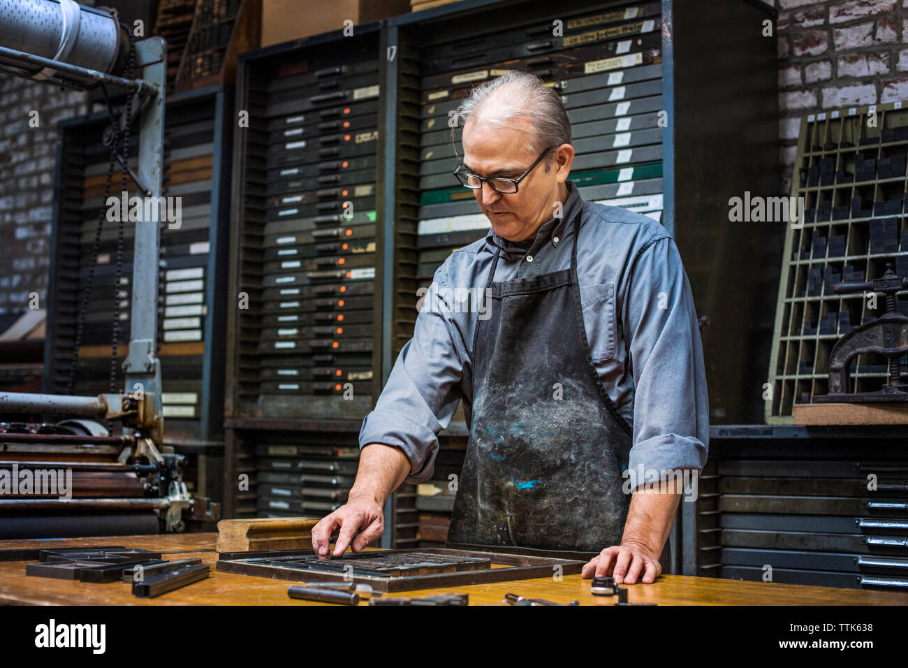 Workbench manufacturing hi-res stock photography and images - Alamy