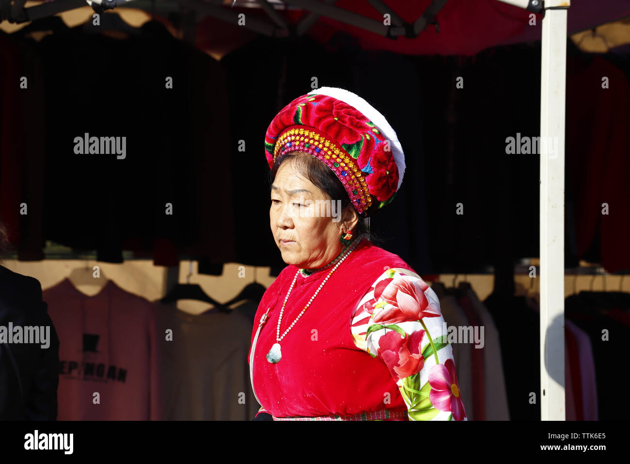 Blang village china hi-res stock photography and images - Alamy