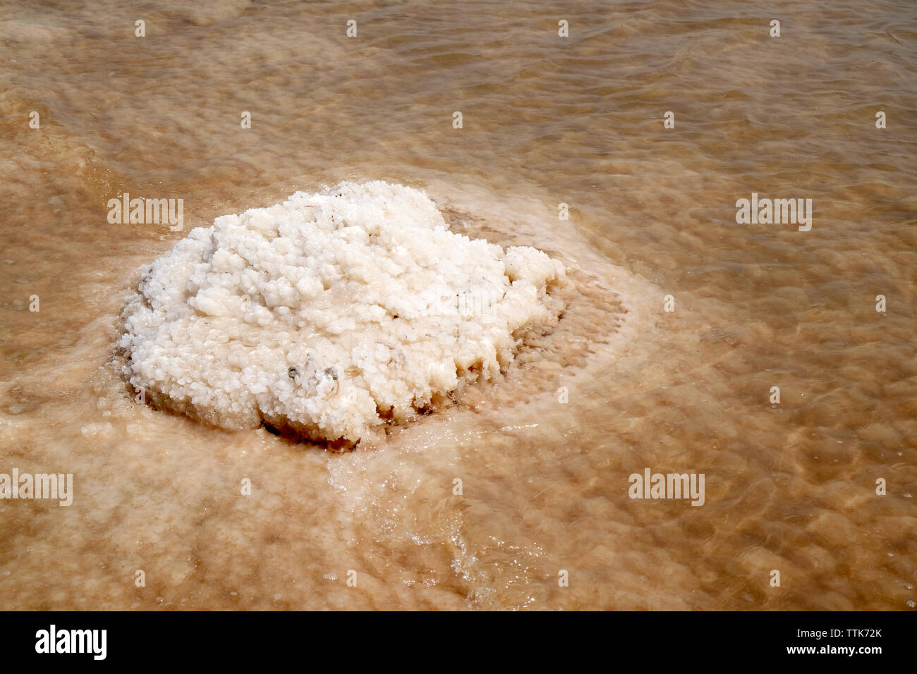 Dead Sea salt crystals Stock Photo - Alamy