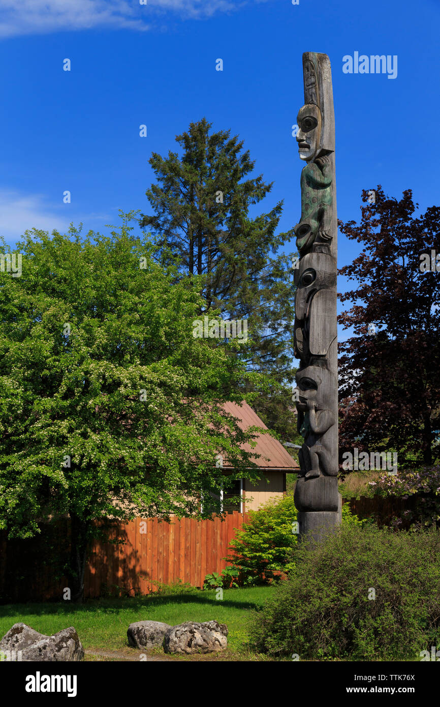 Totem park hi-res stock photography and images - Alamy