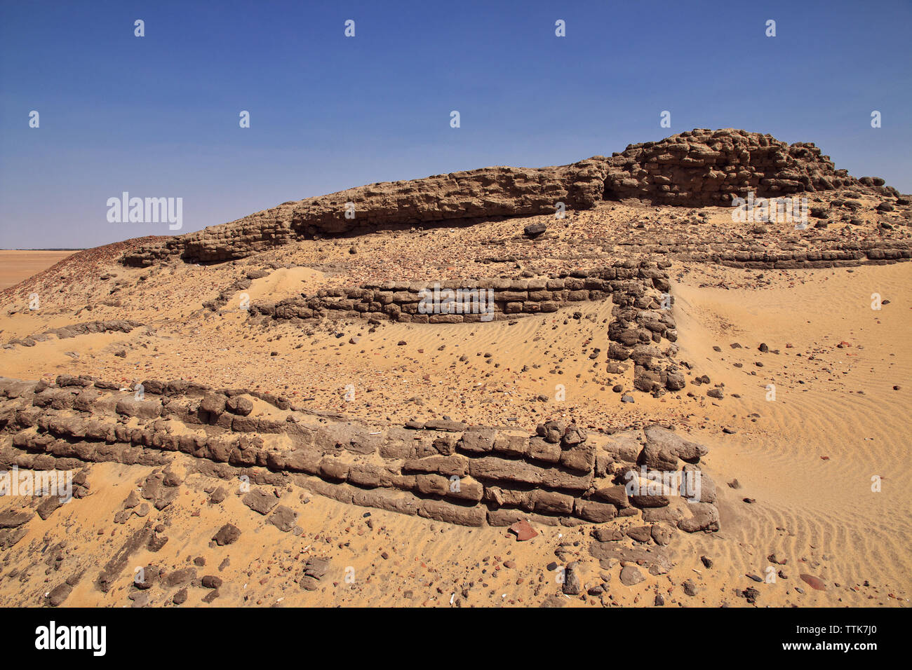 Ruins in Sahara desert, Africa Stock Photo - Alamy