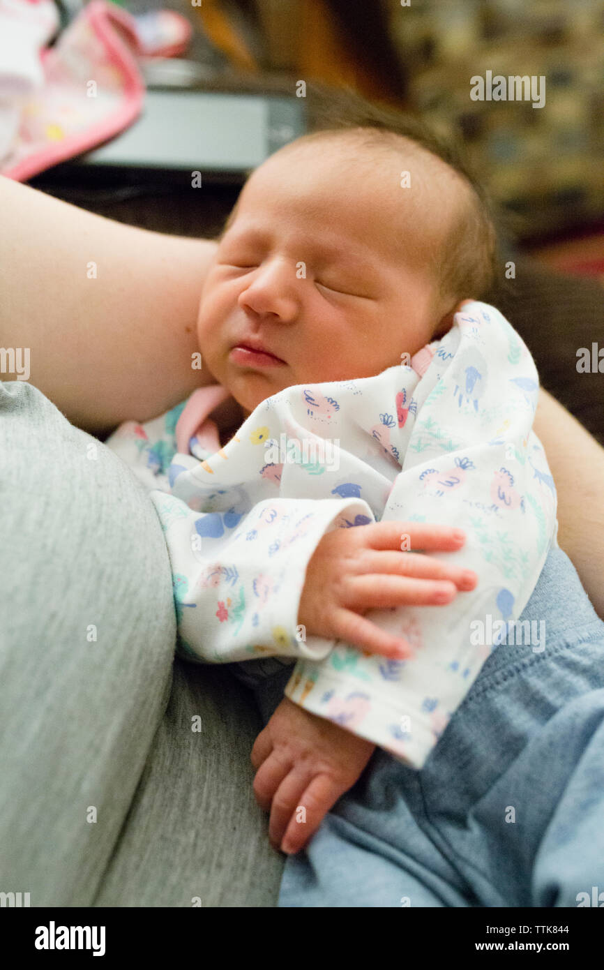 Asian mother newborn baby cuddling hi-res stock photography and images - Alamy