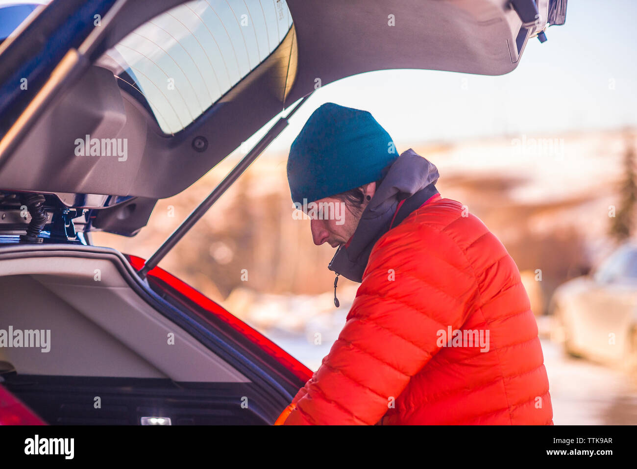 Car trunk door hi-res stock photography and images - Alamy
