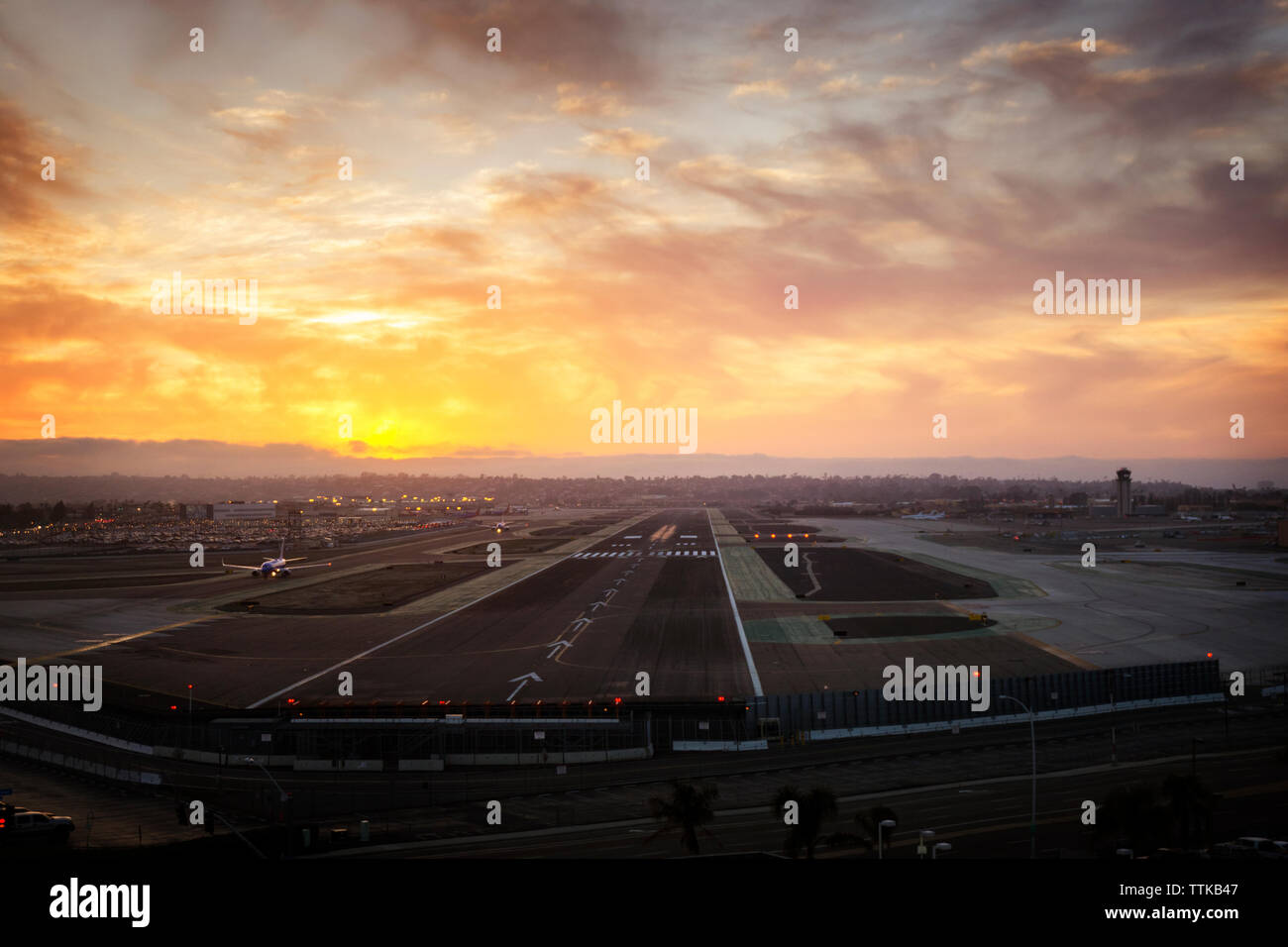Airport runway road marking hi-res stock photography and images - Alamy