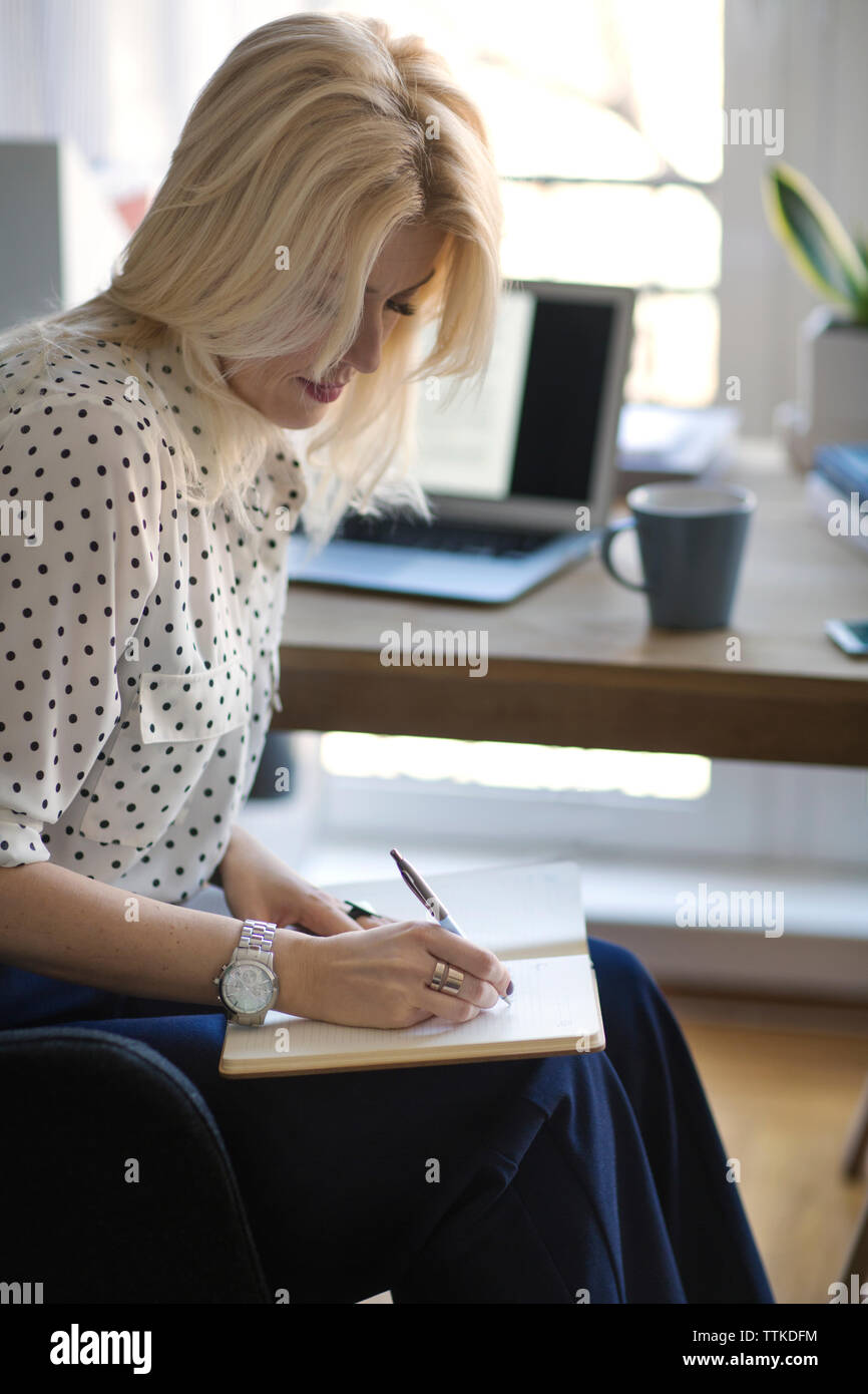 Working diary hi-res stock photography and images - Alamy