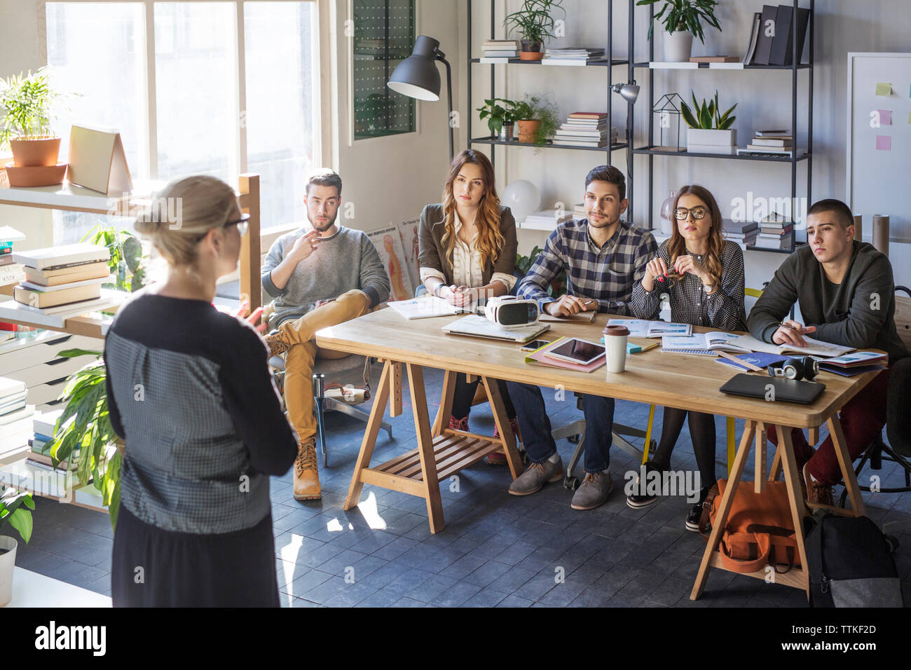 Classroom students working teacher hi-res stock photography and images ...