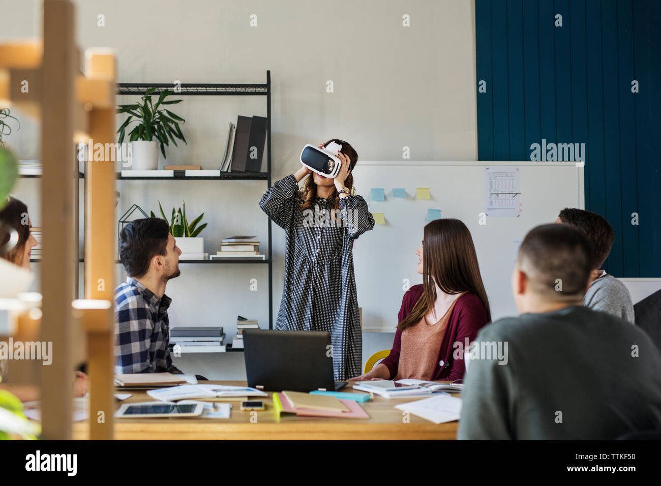 Virtual classroom hi-res stock photography and images - Alamy