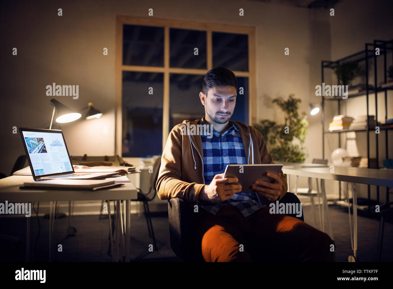 Old man computer learning hi-res stock photography and images - Alamy