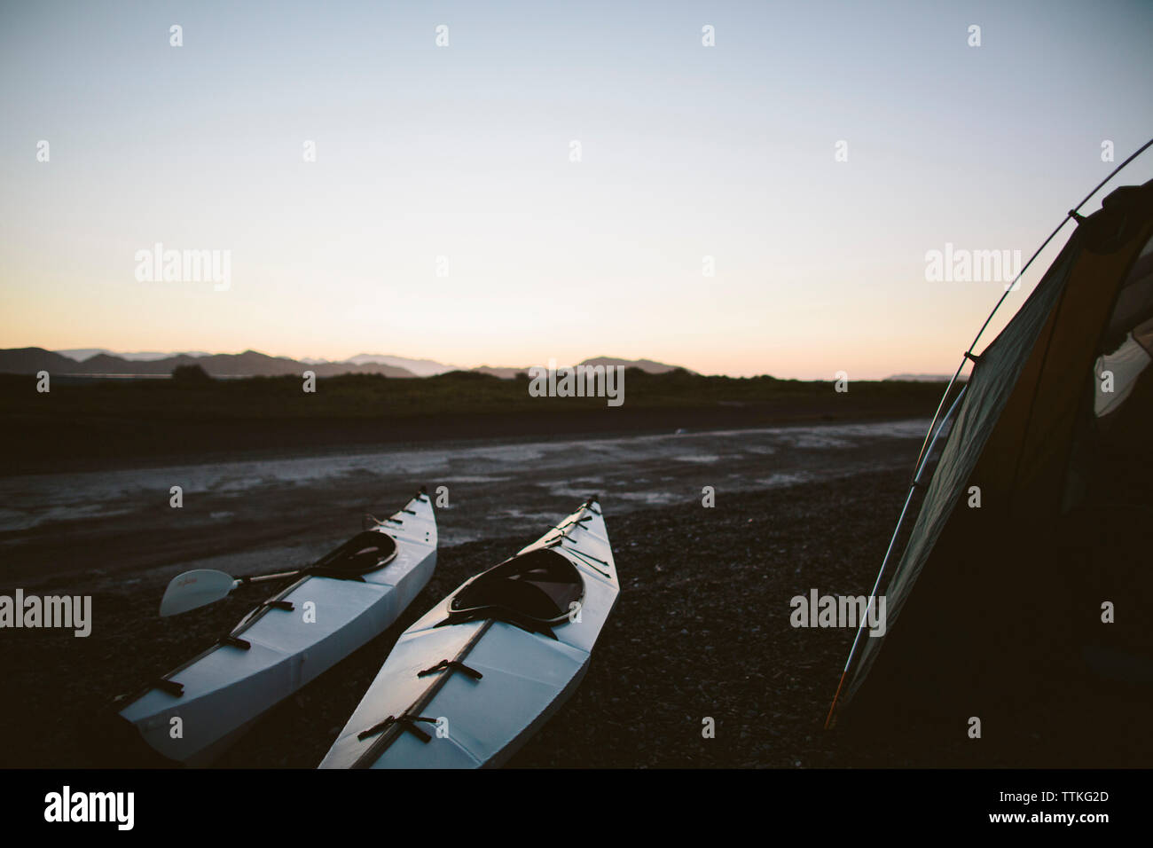 Clear kayaks hi-res stock photography and images - Alamy