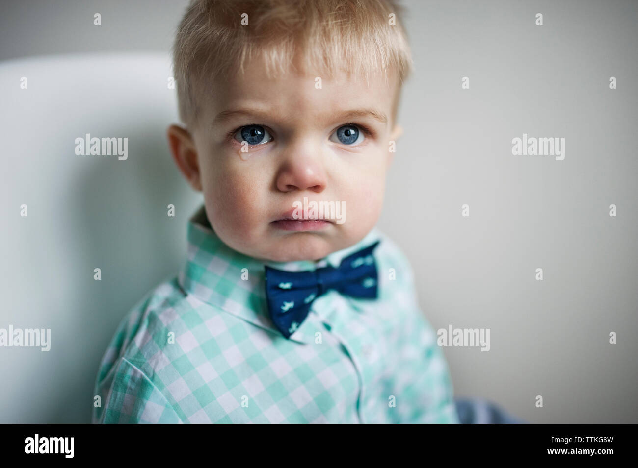 Baby boy portrait crying hi-res stock photography and images - Alamy