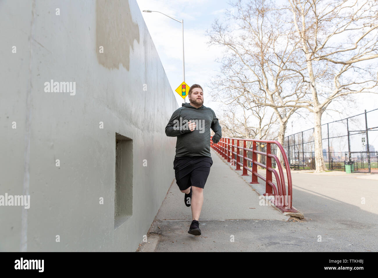 Overweight man hi-res stock photography and images - Alamy