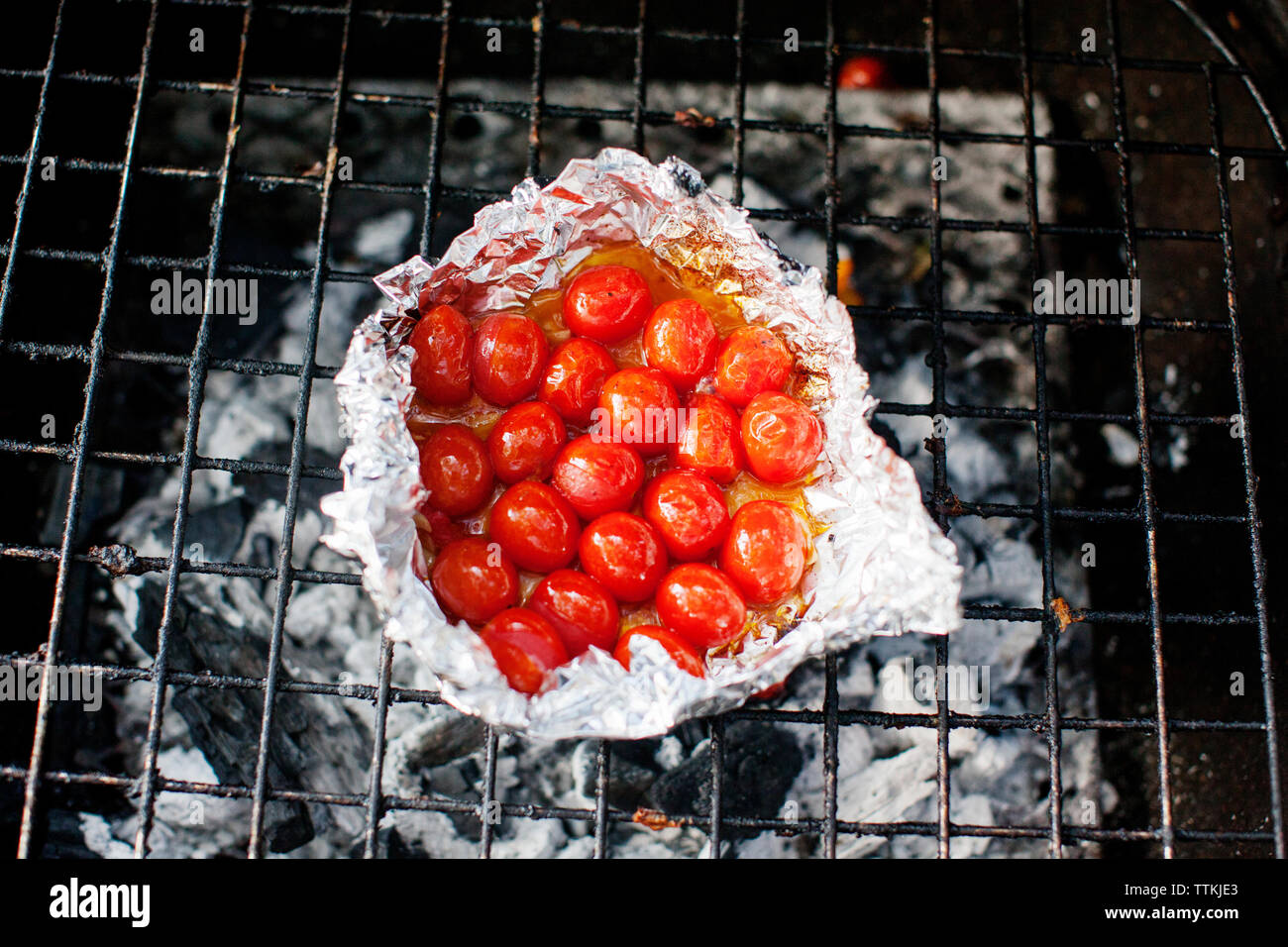 Overhead grill hi-res stock photography and images - Alamy