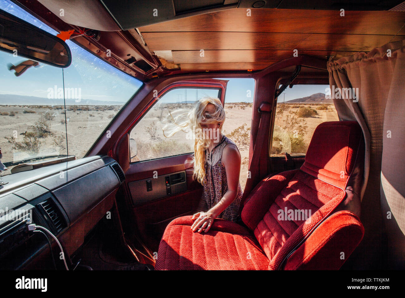 Open camper van door hi-res stock photography and images - Alamy