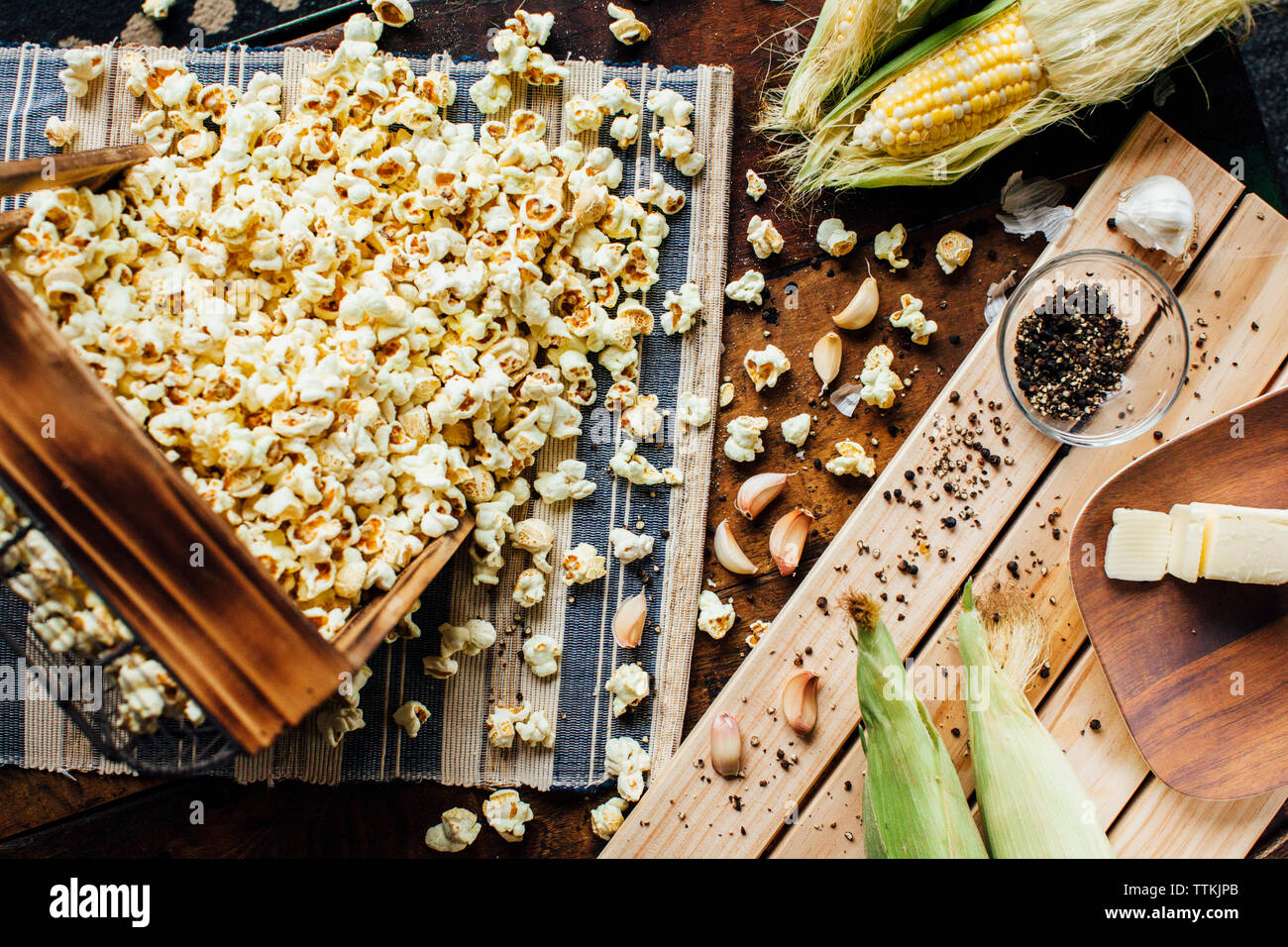Spilled food hi-res stock photography and images - Alamy