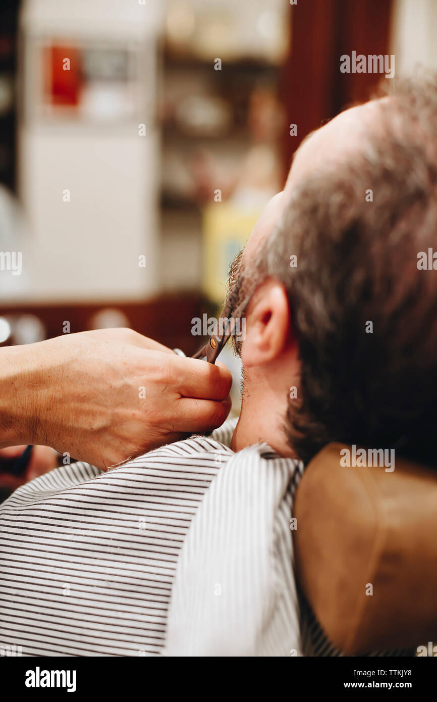 Hand cutting scissors hi-res stock photography and images - Alamy