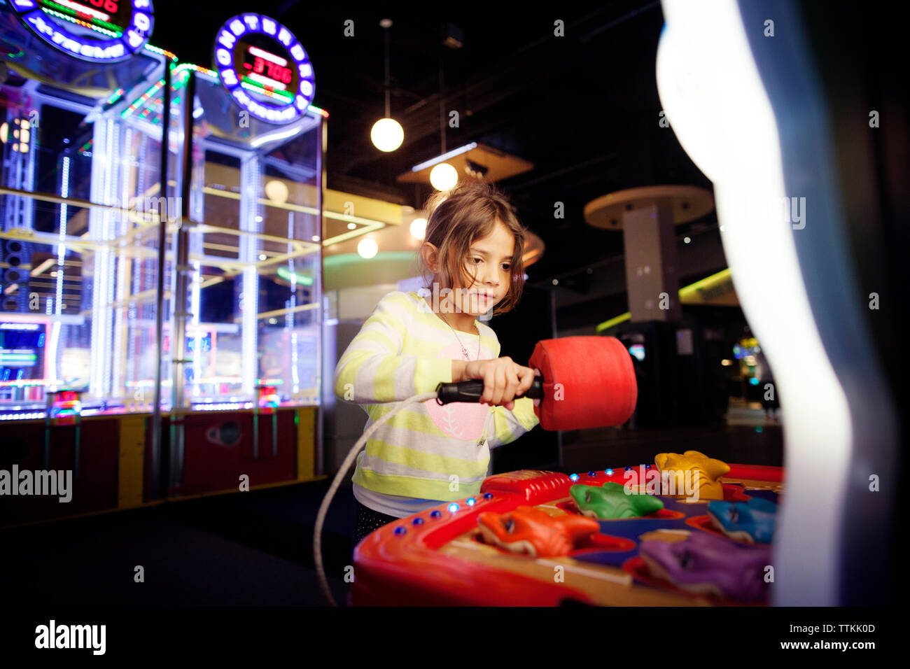 Amusement arcade game old hi-res stock photography and images - Alamy