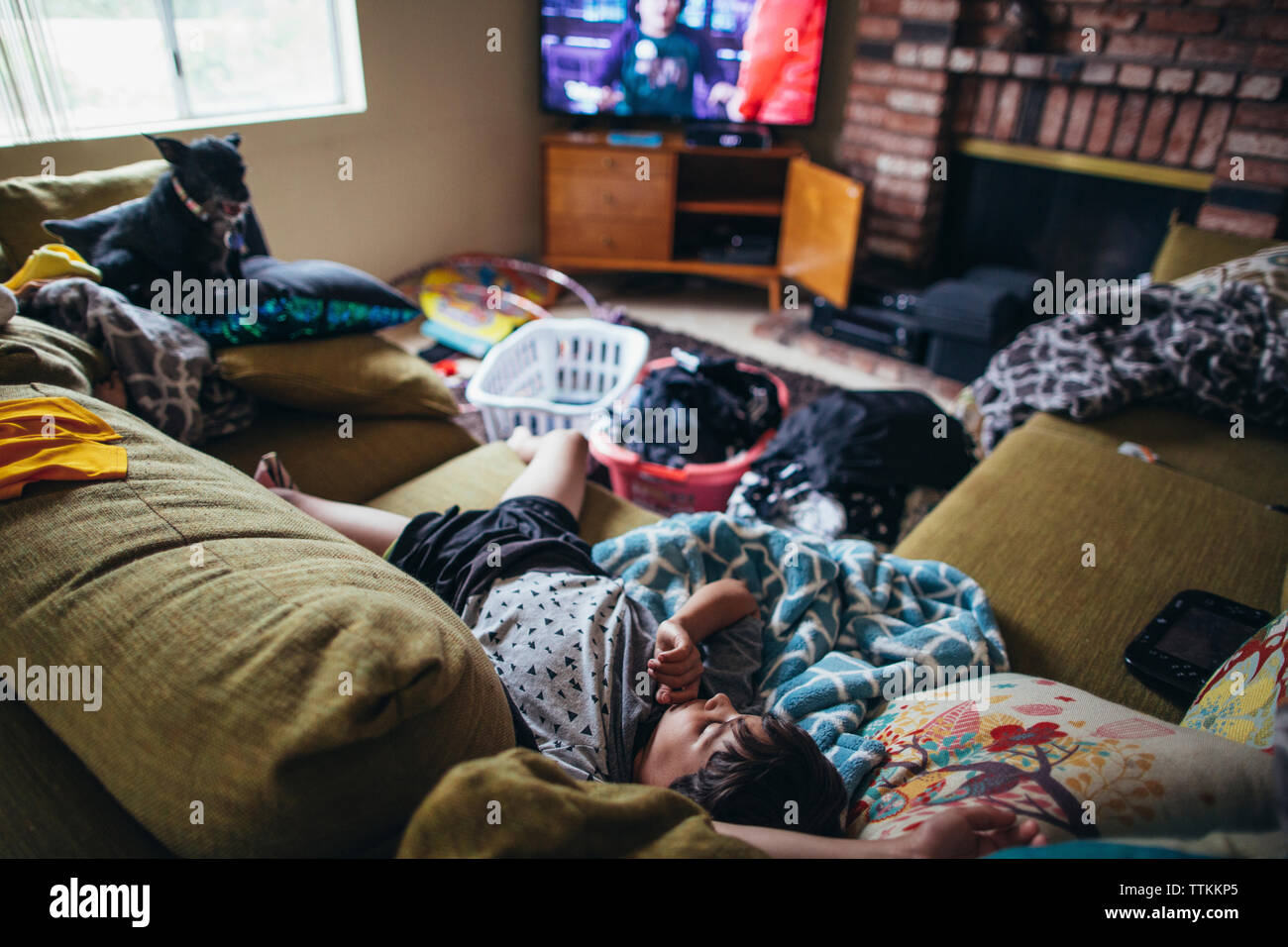 Messy room living room hi-res stock photography and images - Alamy