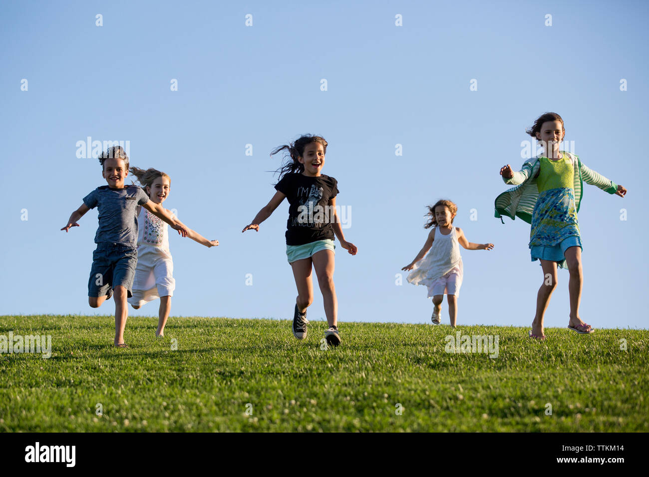 Happy blue hi-res stock photography and images - Alamy