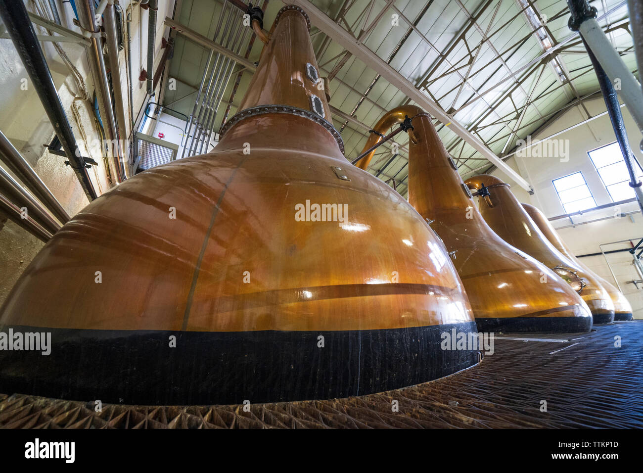 Distillery still room hi-res stock photography and images - Alamy
