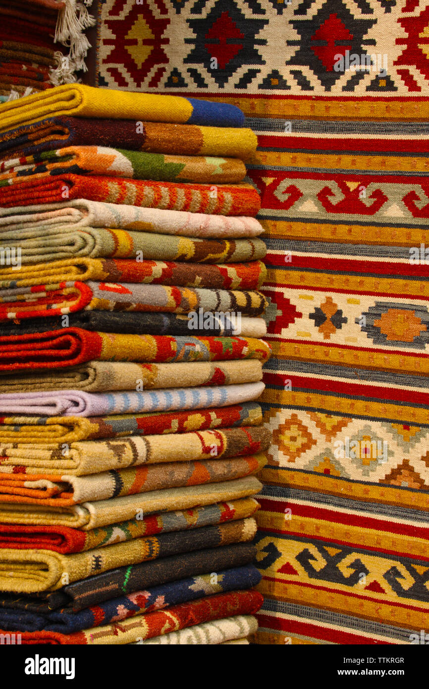 Rugs at a market stall, Dilli Haat, New Delhi, India Stock Photo - Alamy
