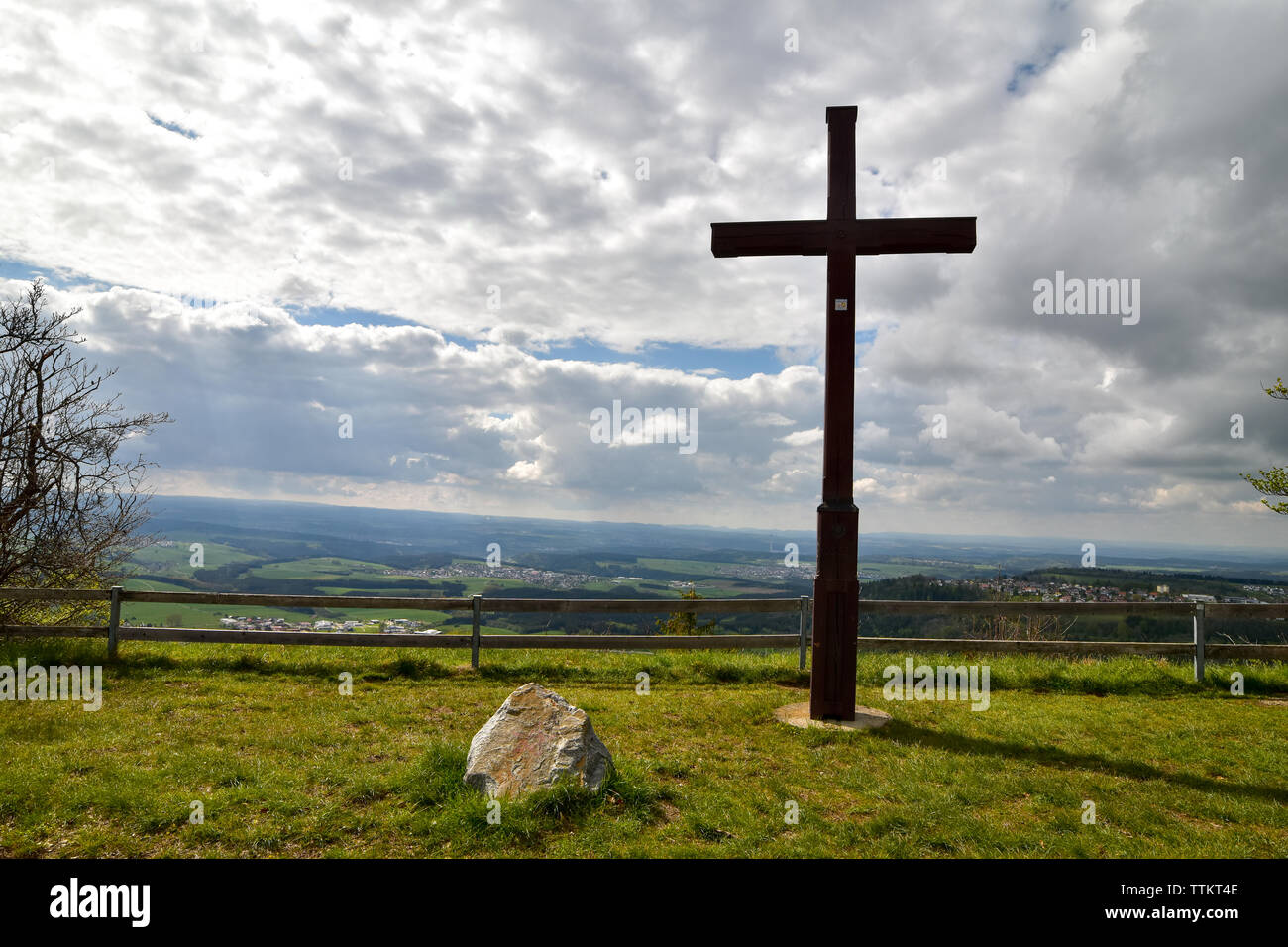 Traditional religious cross symbol hi-res stock photography and images ...