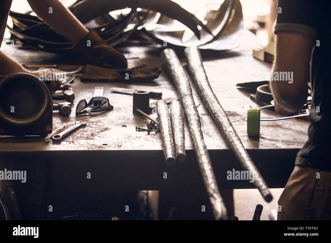 Blacksmiths at work hi-res stock photography and images - Alamy