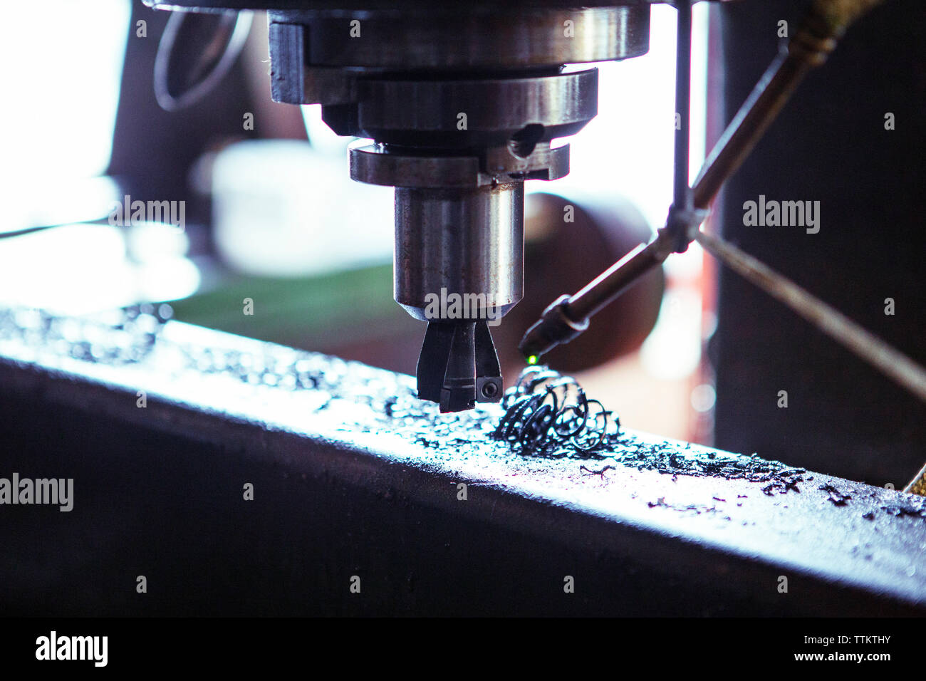 Messy workshop hi-res stock photography and images - Alamy