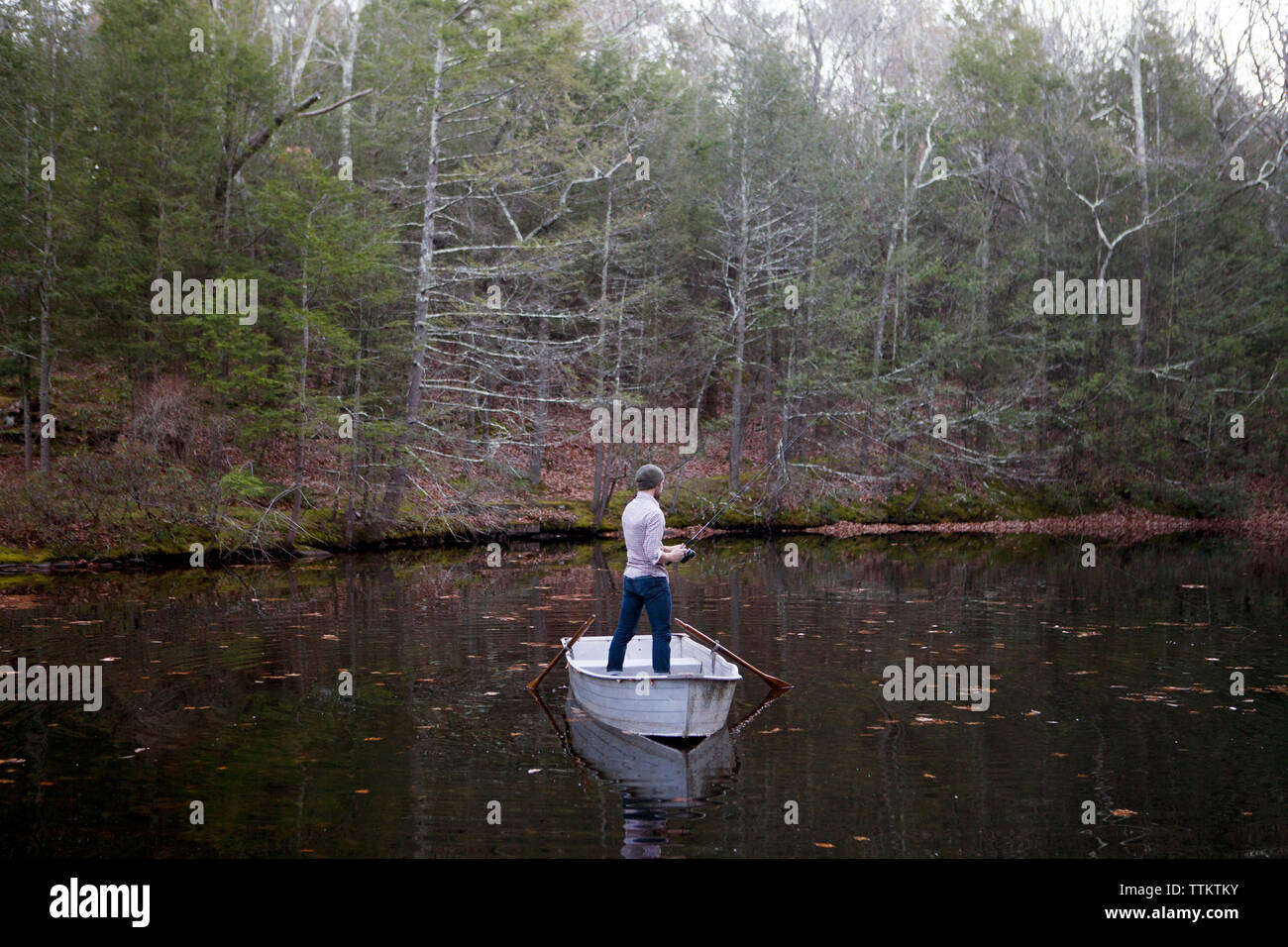 Man fishing boat hi-res stock photography and images - Alamy