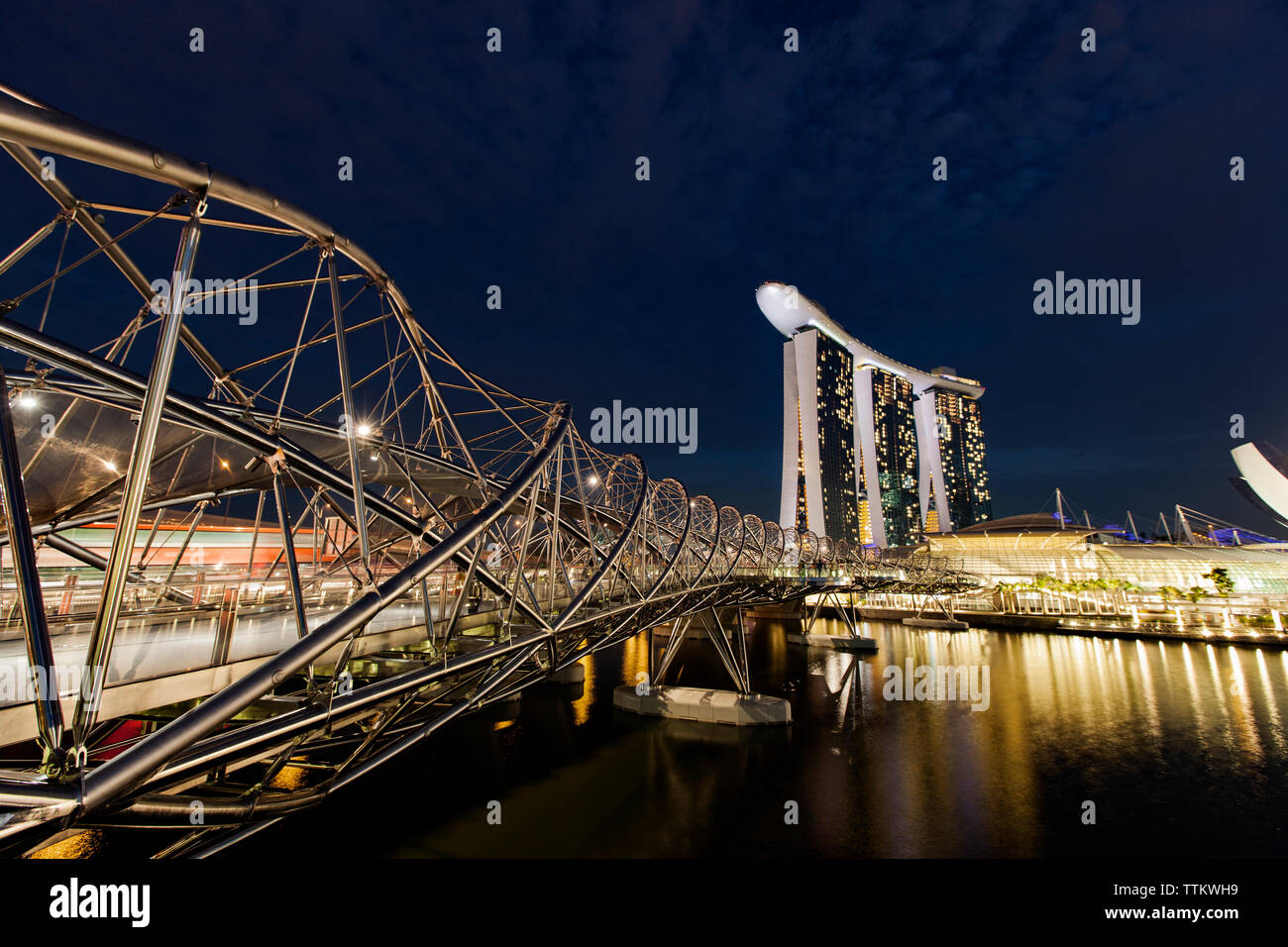 The helix footbridge hi-res stock photography and images - Alamy