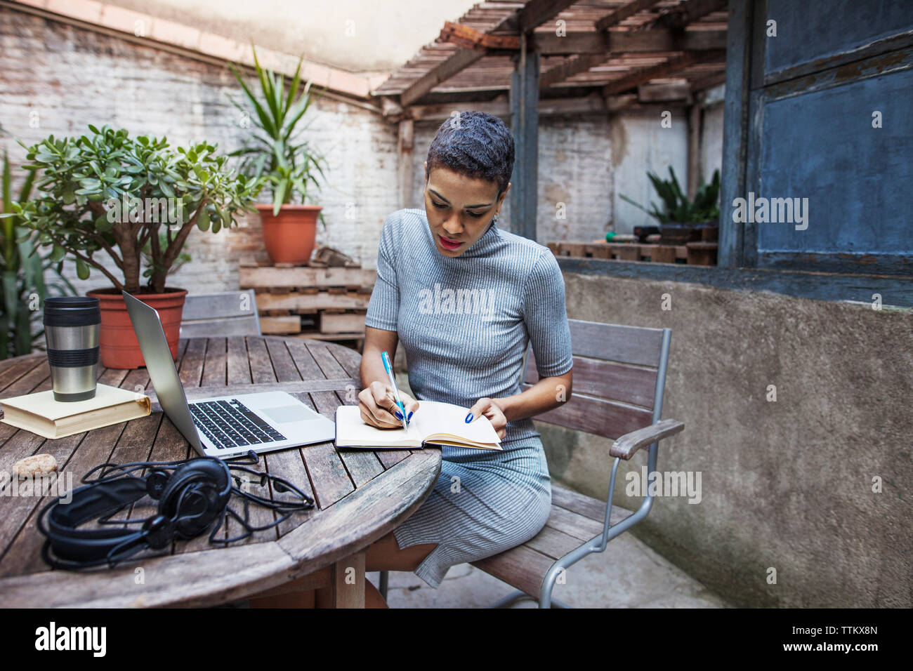 Serious person book hi-res stock photography and images - Alamy