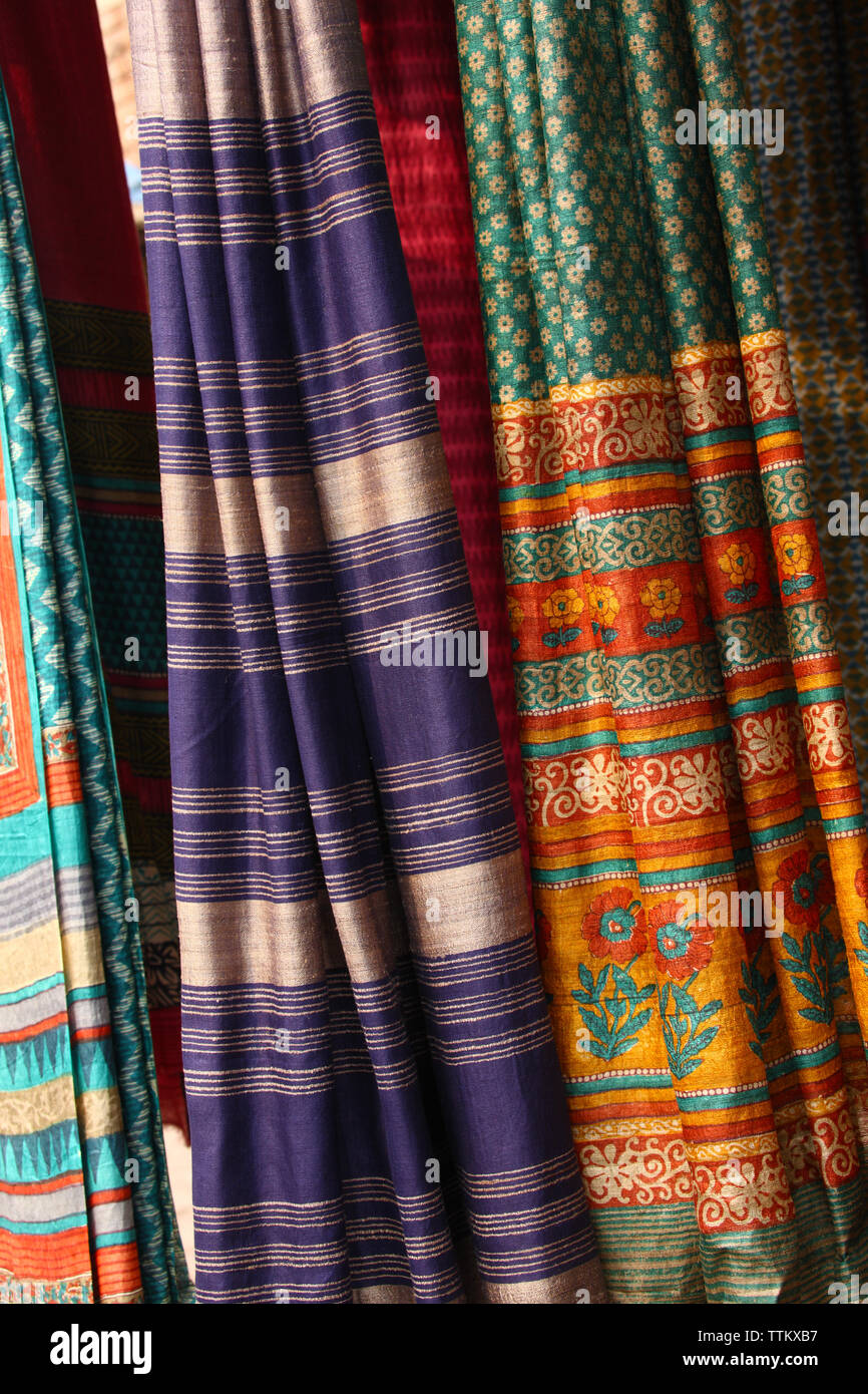 Indian silk saris hi-res stock photography and images - Alamy