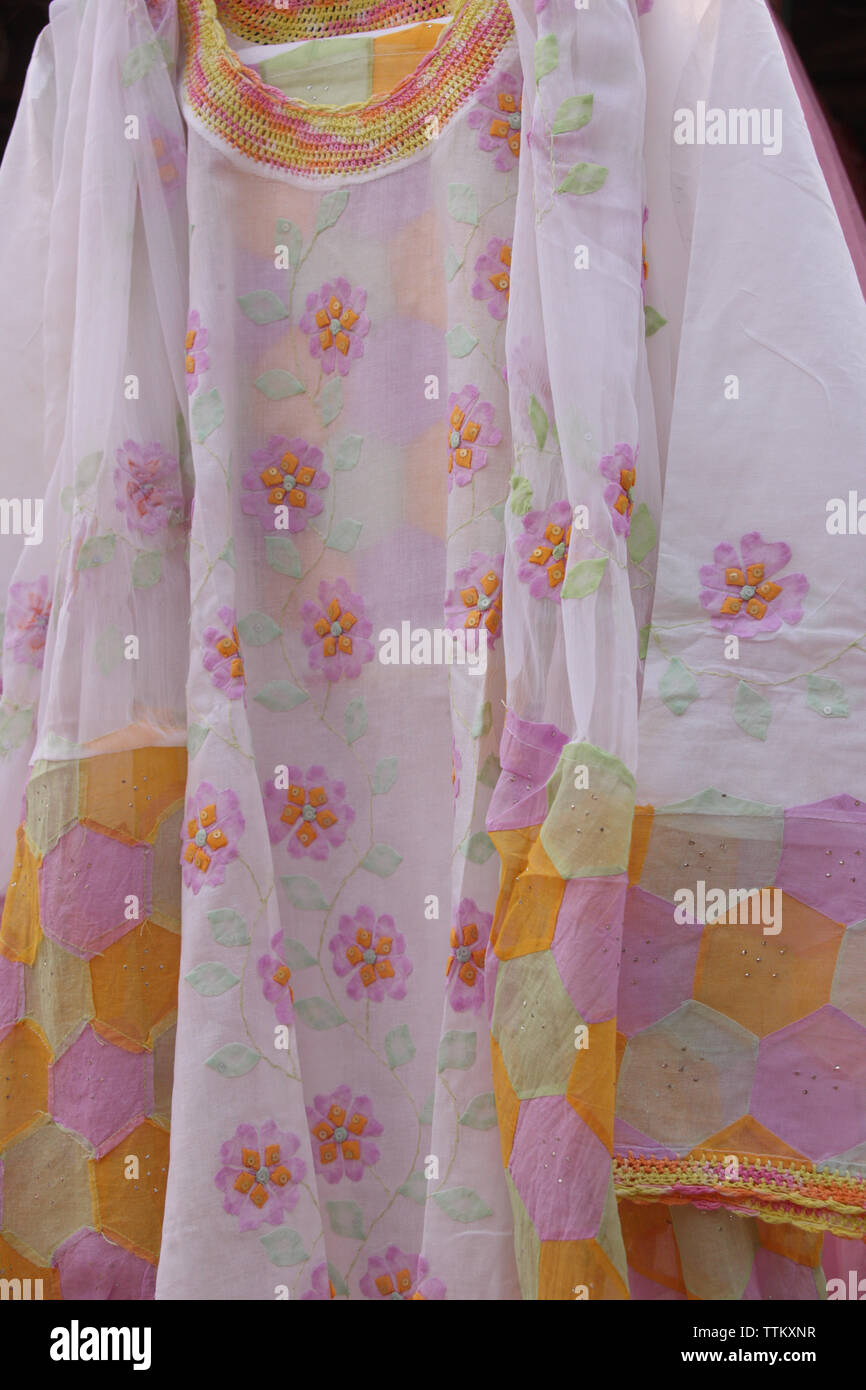Indian cloth stall hi-res stock photography and images - Alamy