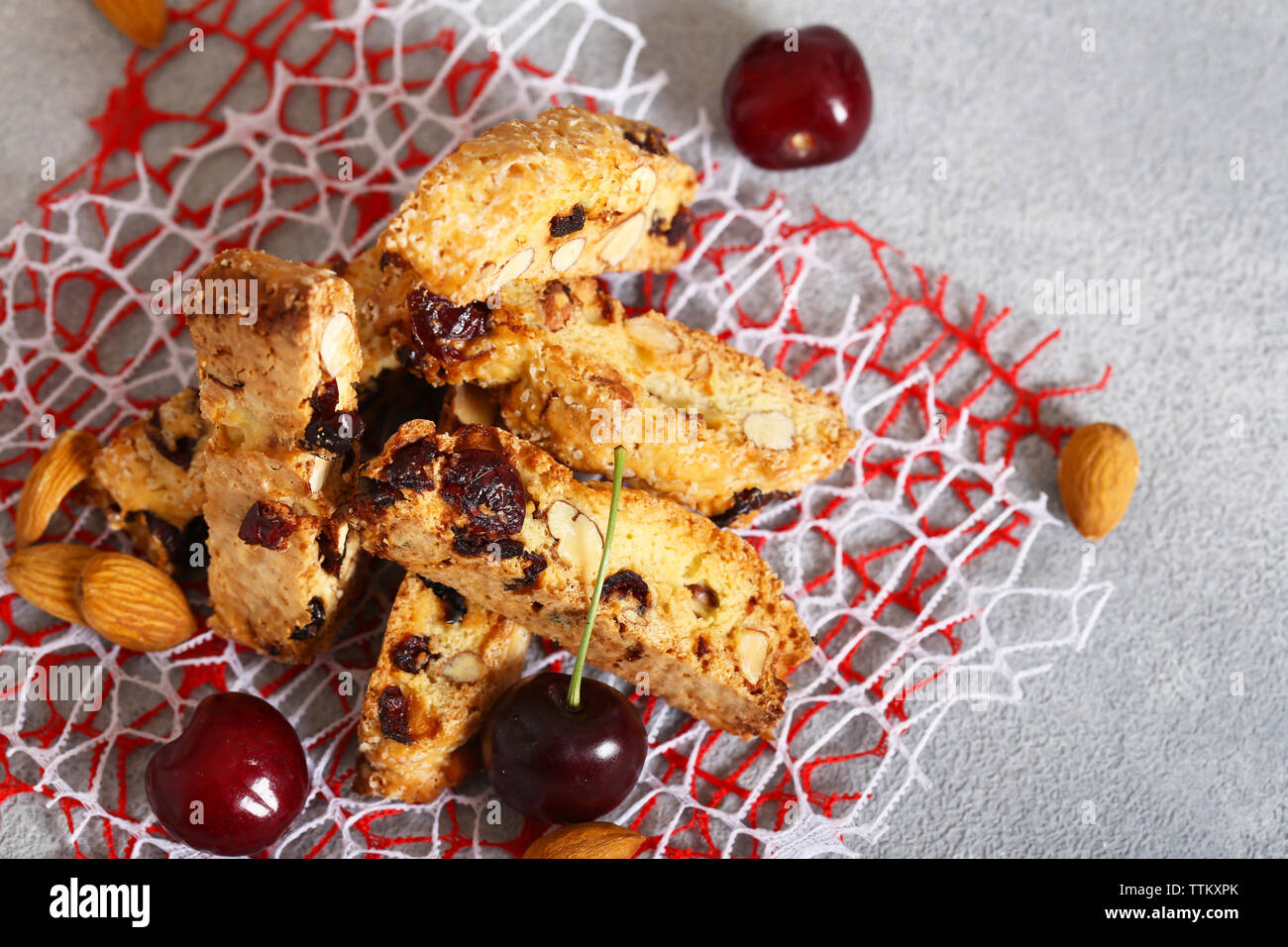 traditional italian cantuccini biscotti cookies Stock Photo - Alamy