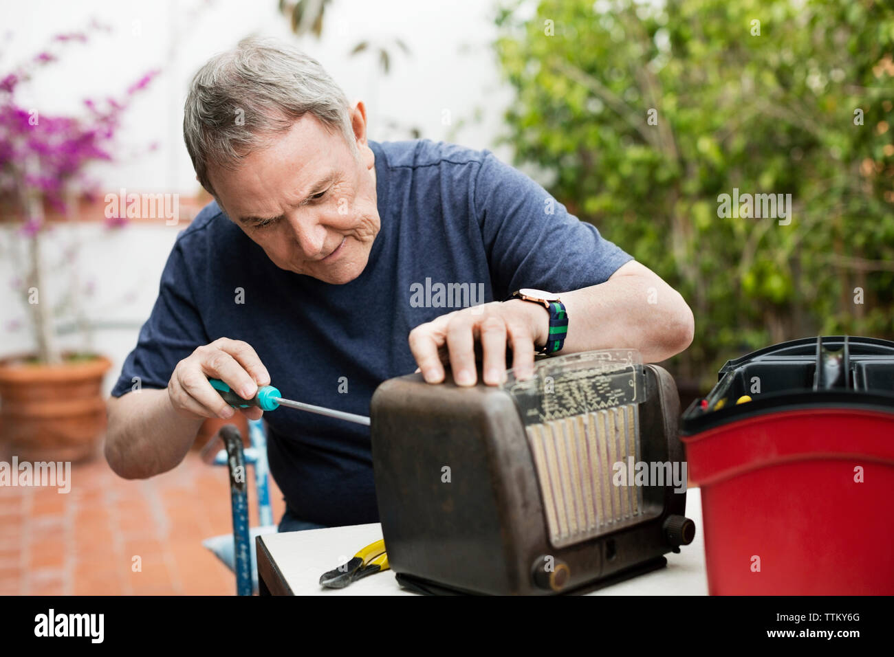 Old fashioned technology hi-res stock photography and images - Alamy