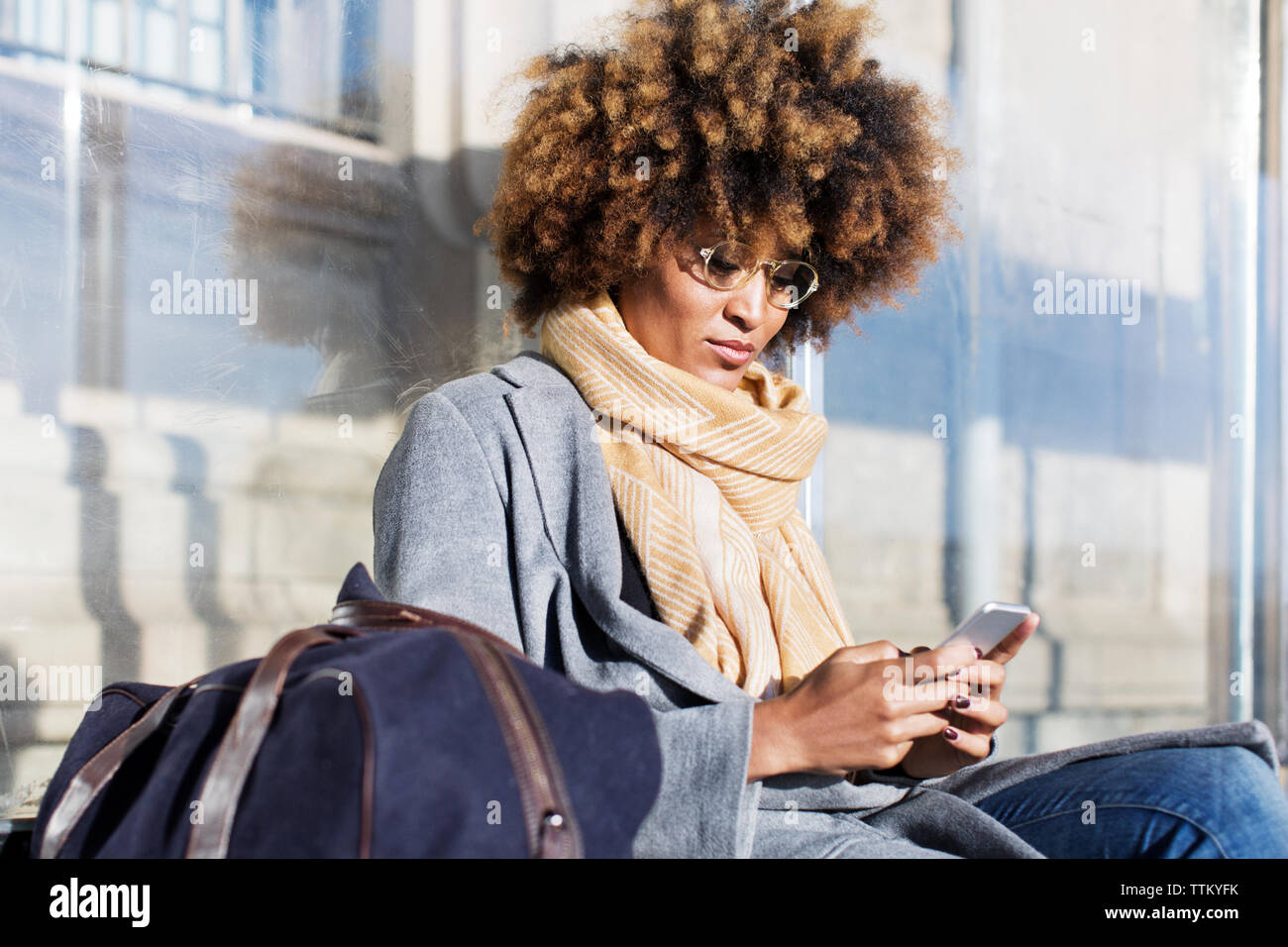 Stop using phone hi-res stock photography and images - Alamy