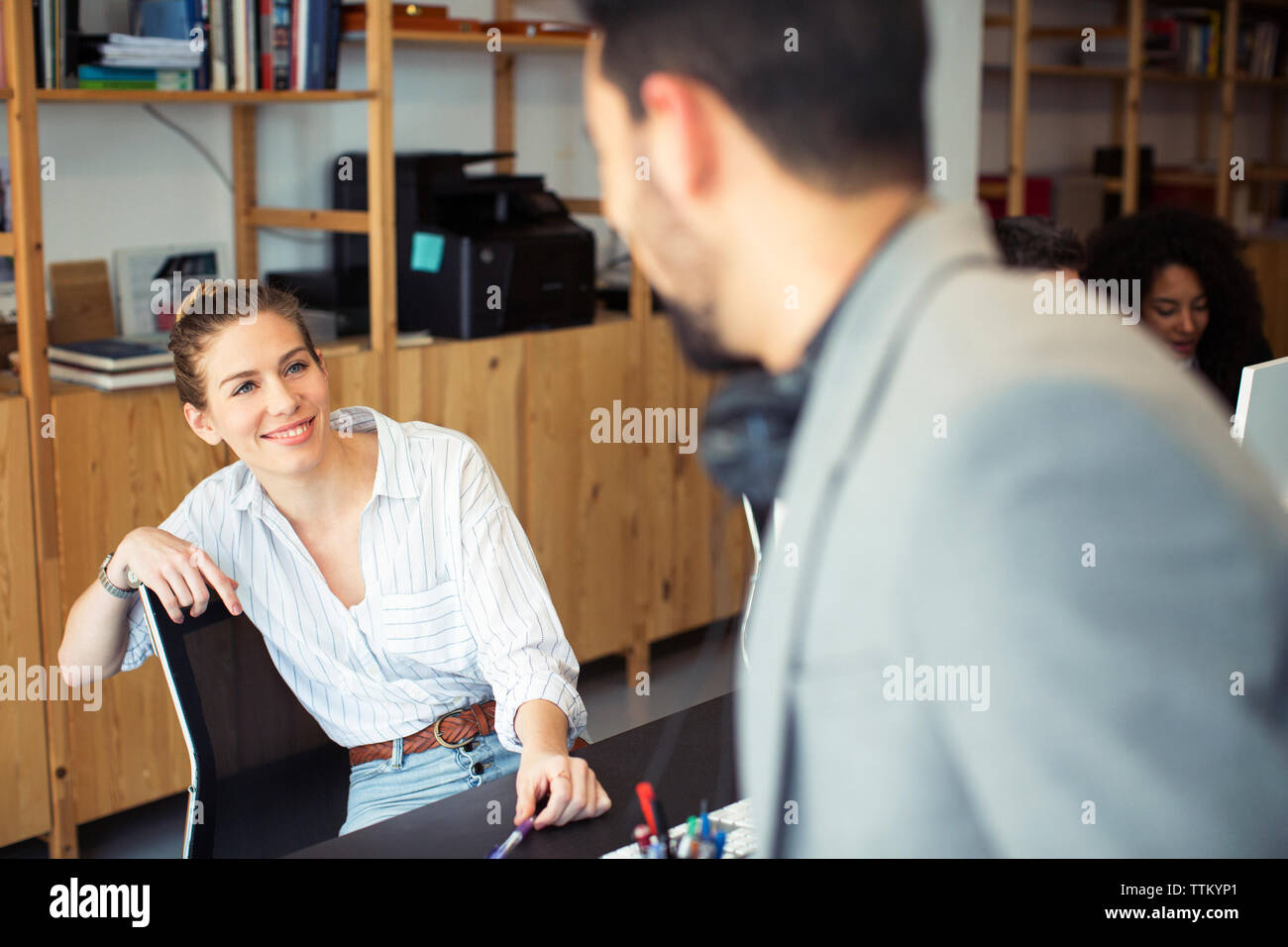 Talking cooperation hi-res stock photography and images - Alamy