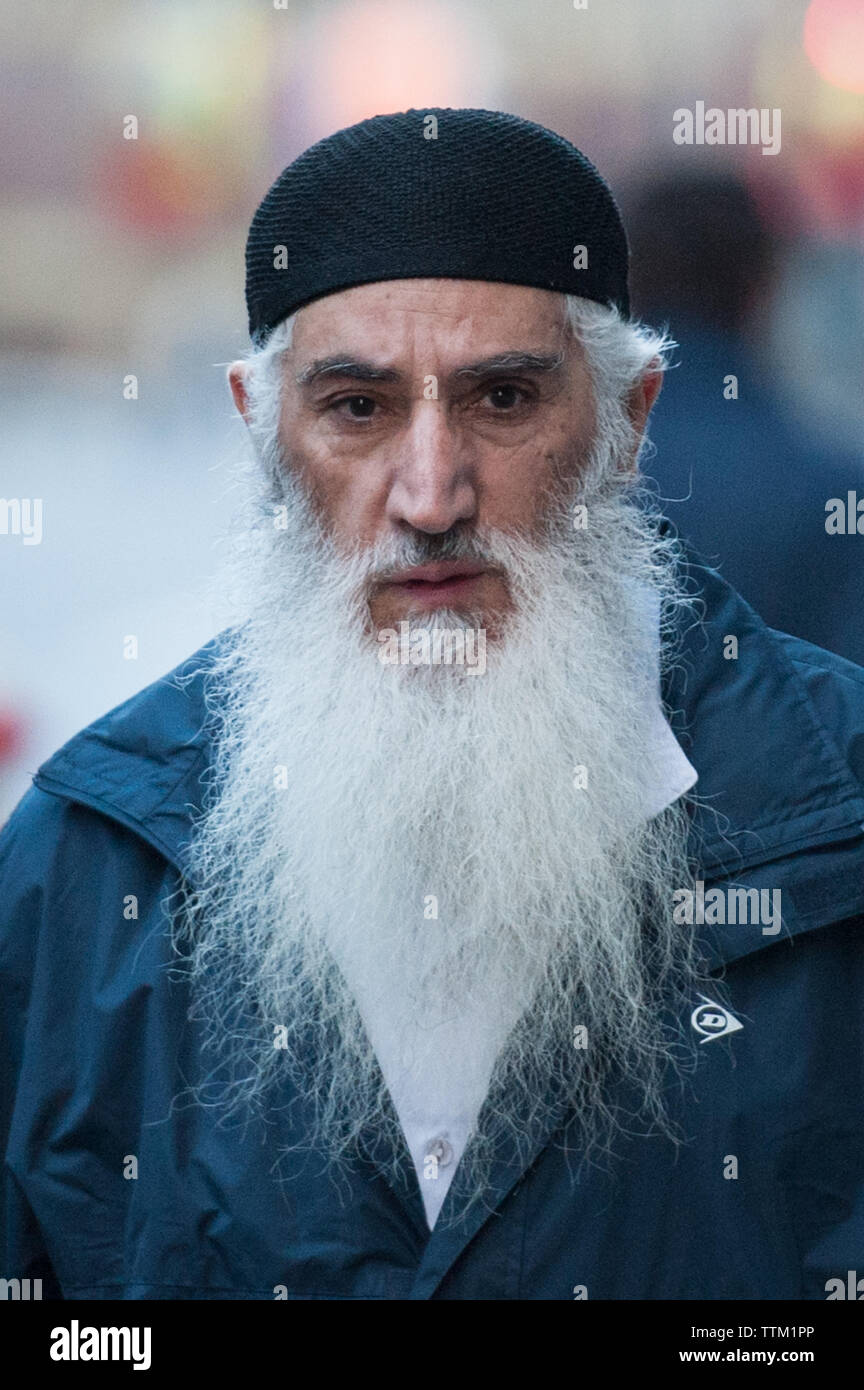 Ibrahim Anderson Isis High Resolution Stock Photography and Images - Alamy