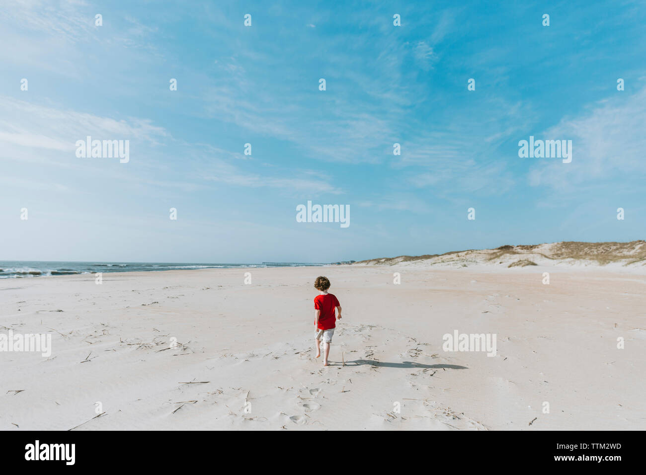Outer banks beach scene hi-res stock photography and images - Alamy